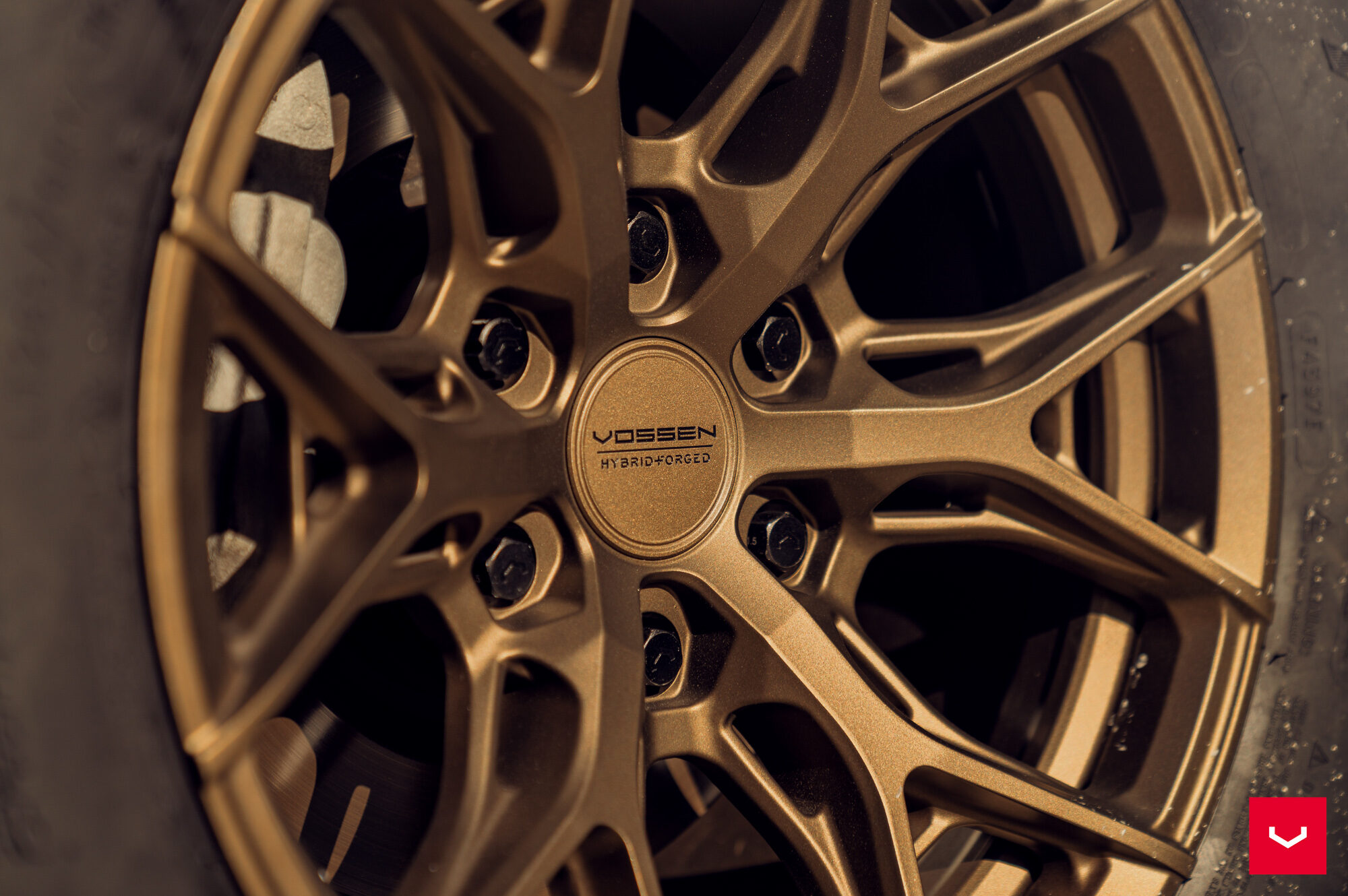 TOYOTA 4RUNNER - HYBRID FORGED SERIES: HF6-4 - Vossen Wheels