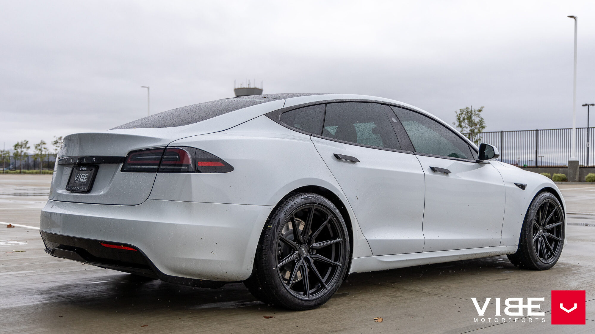 TESLA MODEL S - HYBRID FORGED SERIES: HF-3 - Vossen Wheels