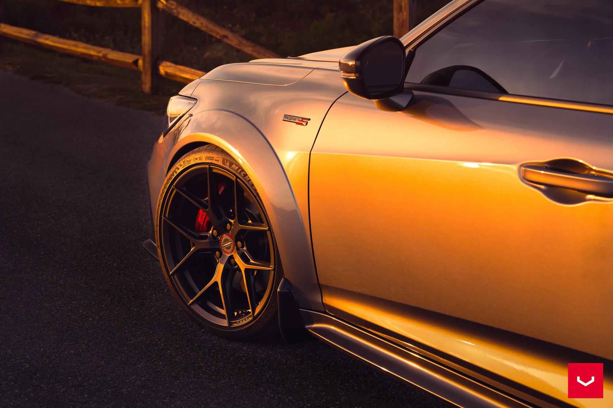 ACURA INTEGRA TYPE S - HYBRID FORGED SERIES: HF-5 - Vossen Wheels