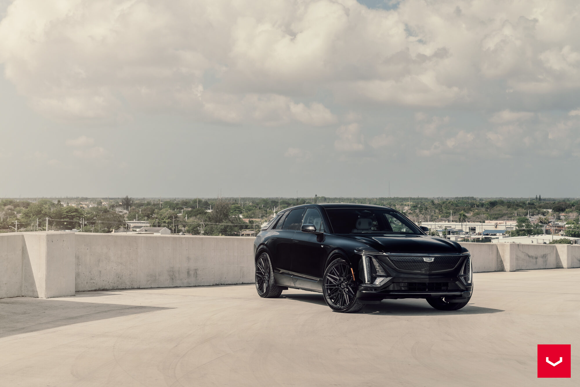CADILLAC LYRIQ - HYBRID FORGED SERIES: HF6-5 - Vossen Wheels