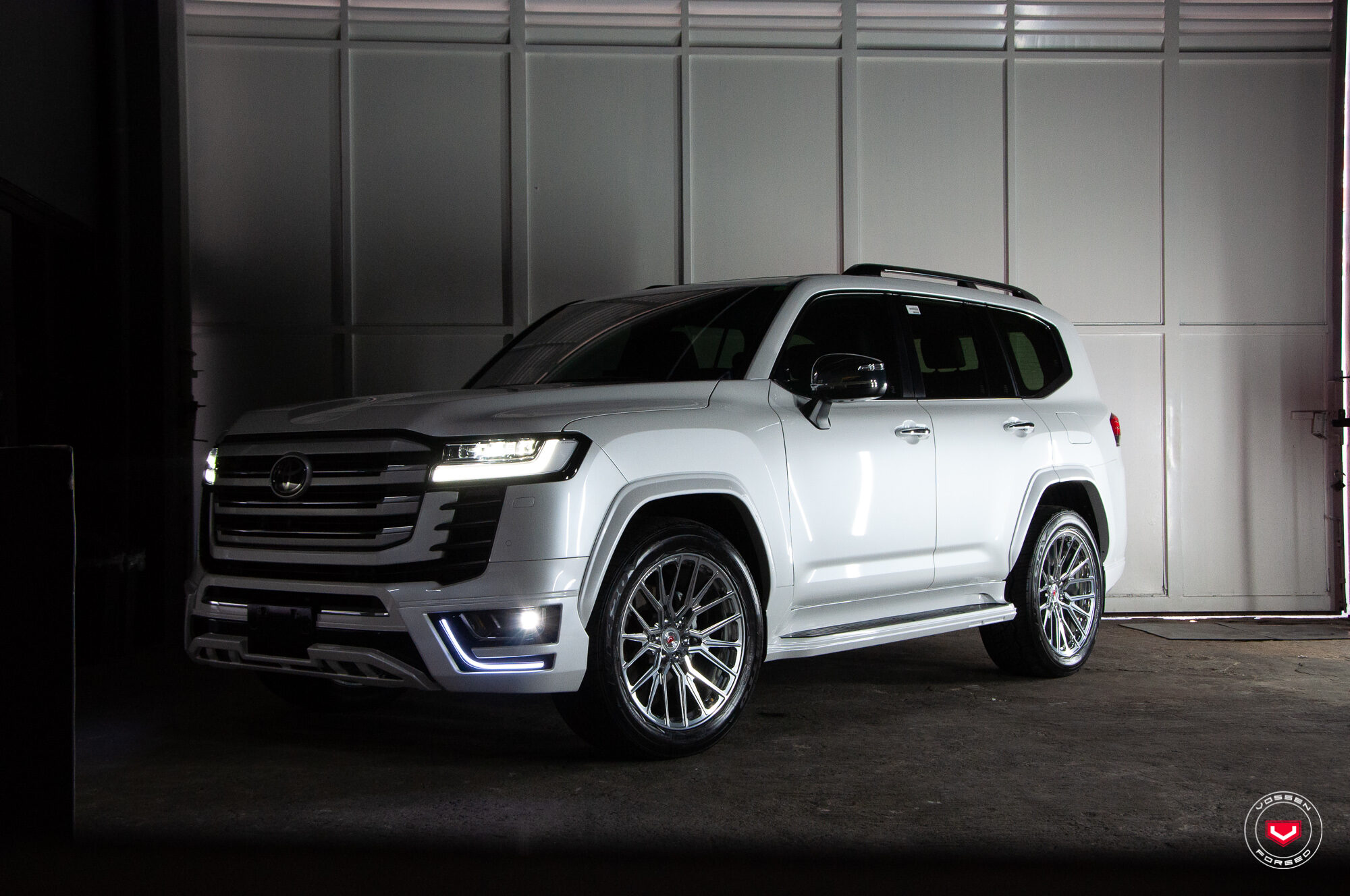 LAND CRUISER LC300 ZX - M-X SERIES: M-X3 - Vossen Wheels