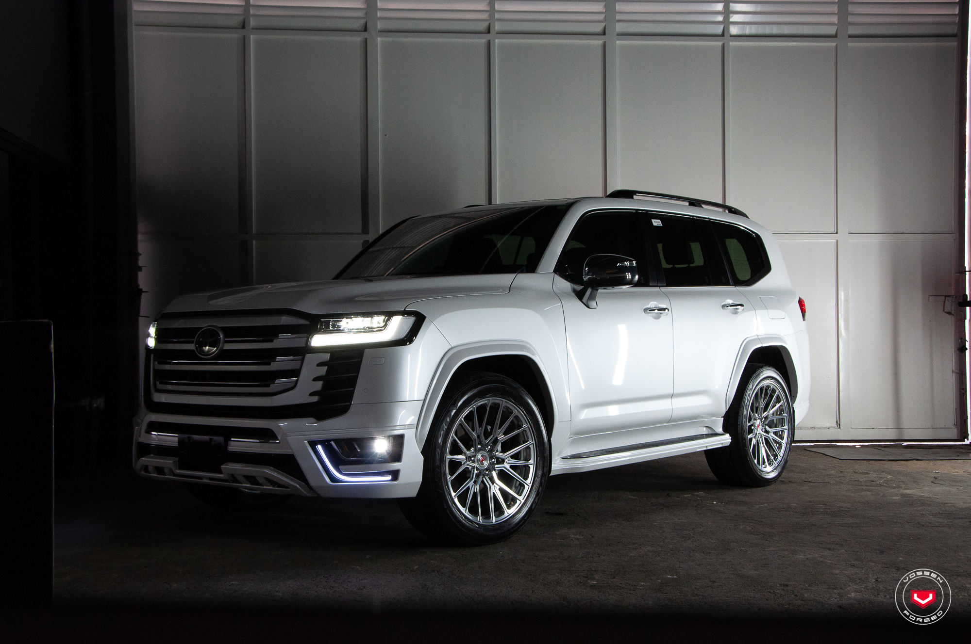 LAND CRUISER LC300 ZX - M-X SERIES: M-X3 - Vossen Wheels