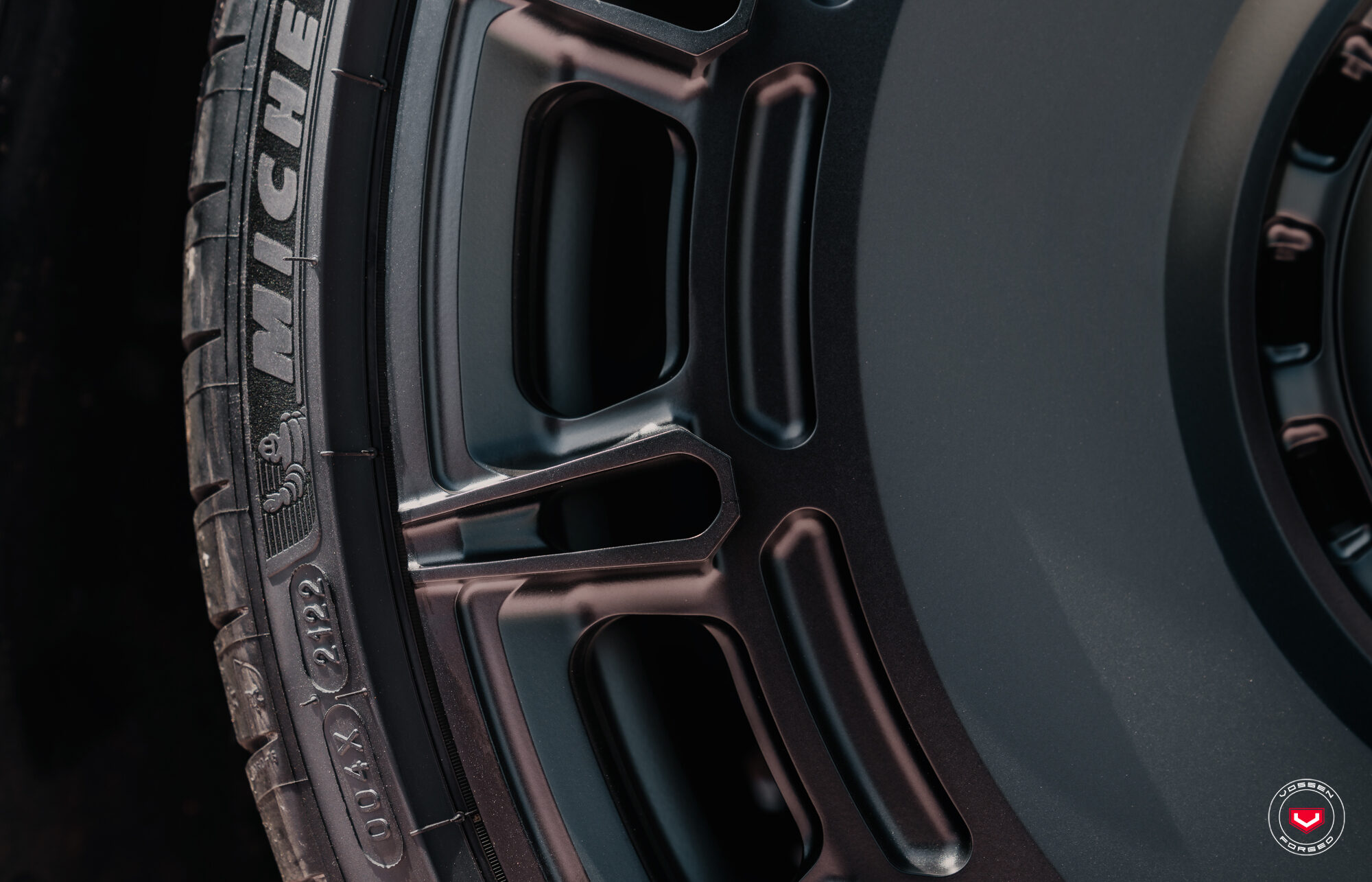 MERCEDES MAYBACH - SERIES 21: S21-13 - Vossen Wheels
