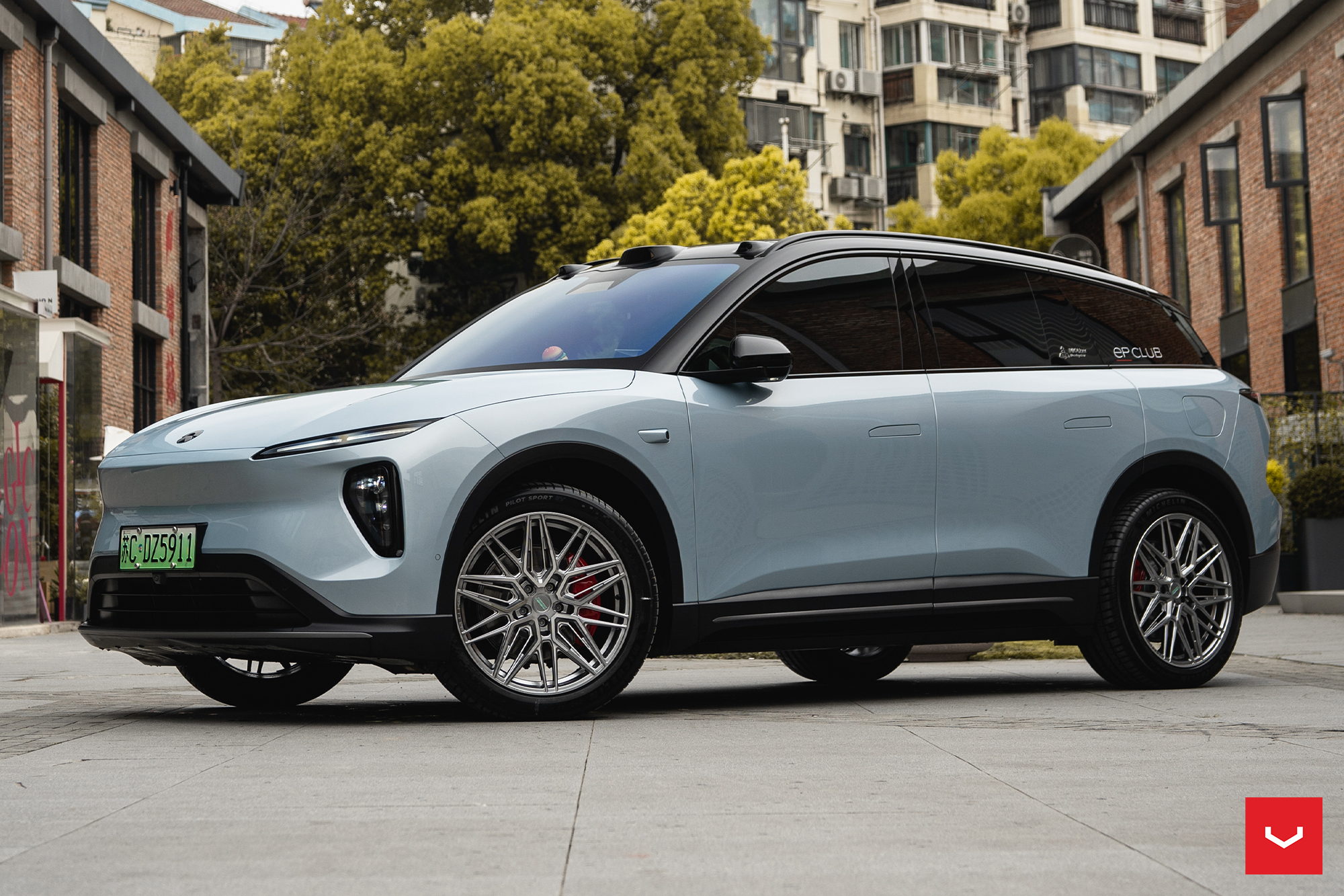 NIO ES6 - HYBRID FORGED SERIES: HF-7 - Vossen Wheels