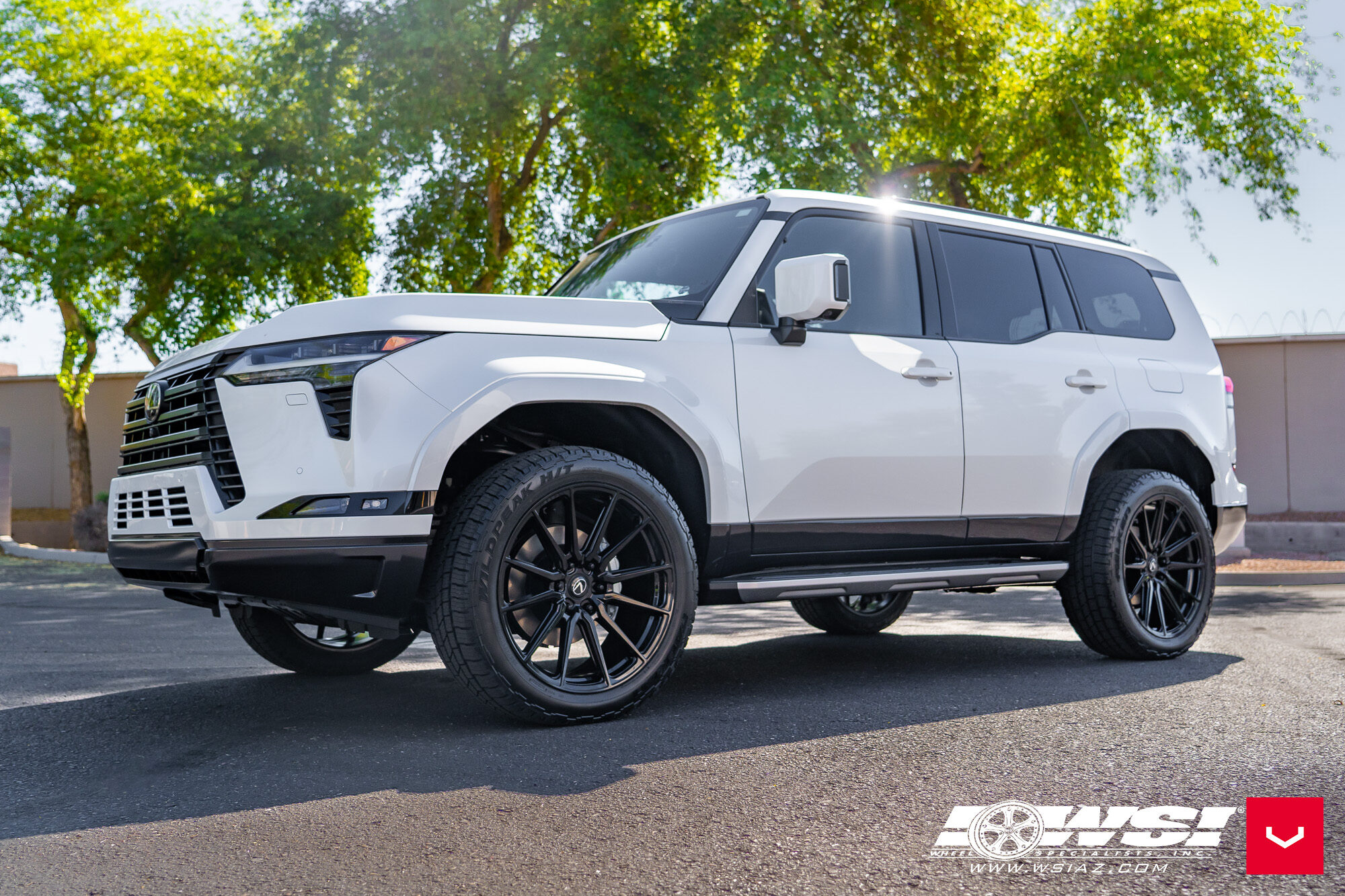 LEXUS GX550 - HYBRID FORGED SERIES: HF6-1 - Vossen Wheels