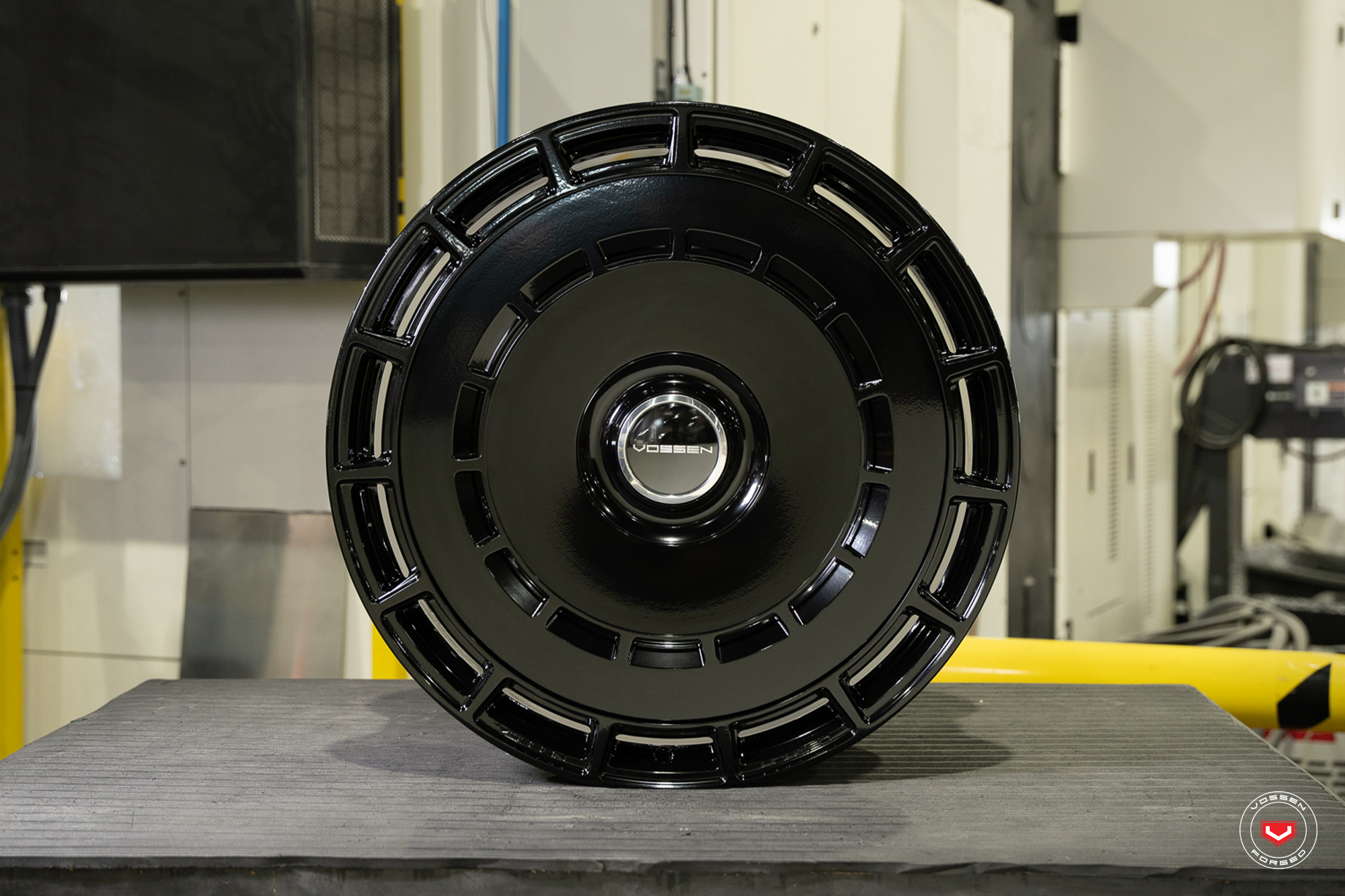 LC3 SERIES: LC3-11 - Vossen Wheels