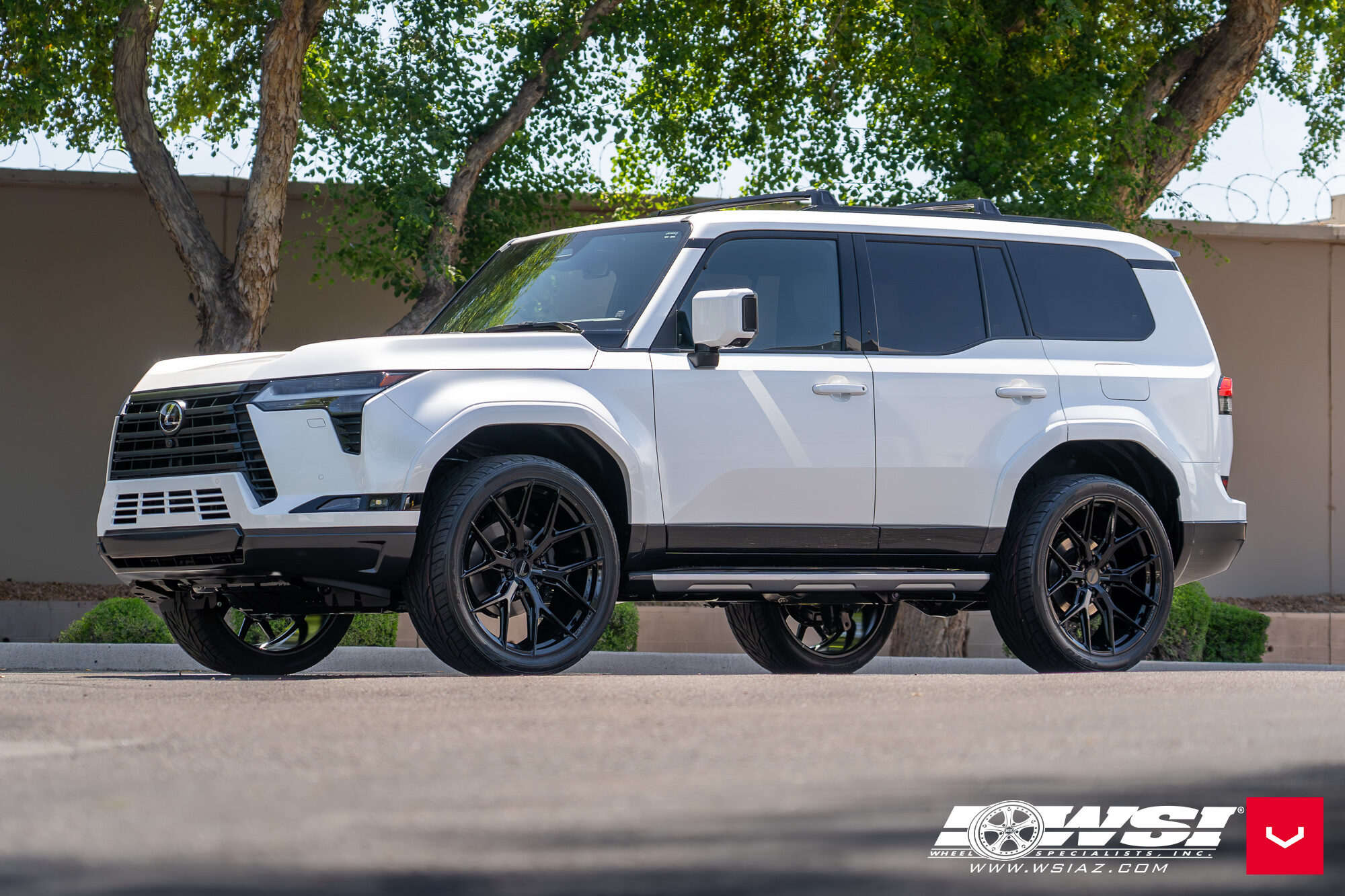 LEXUS GX550 - HYBRID FORGED SERIES: HF6-4 - Vossen Wheels