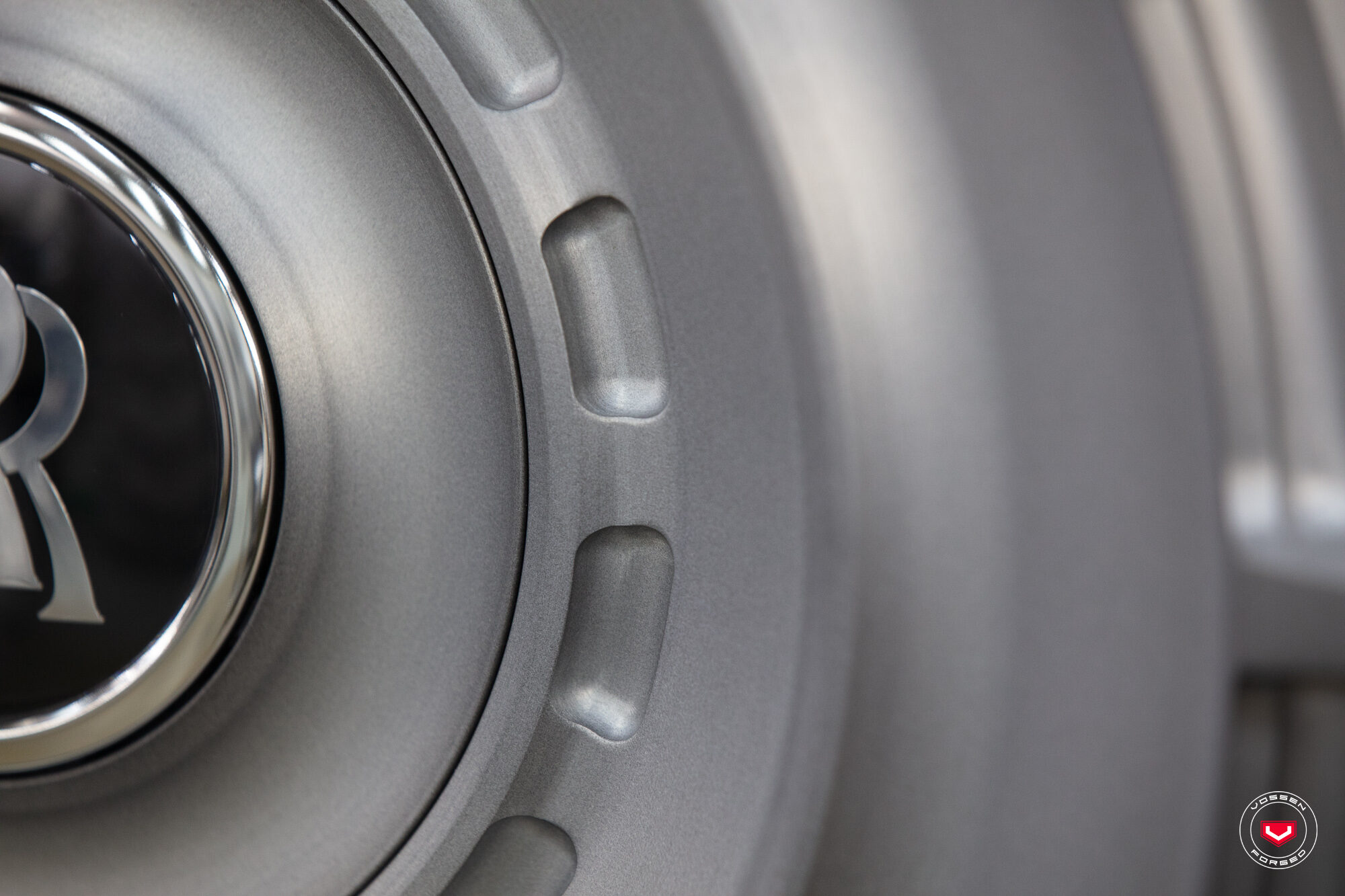 URBAN AUTOMOTIVE X VOSSEN SERIES: UV-7 - Vossen Wheels