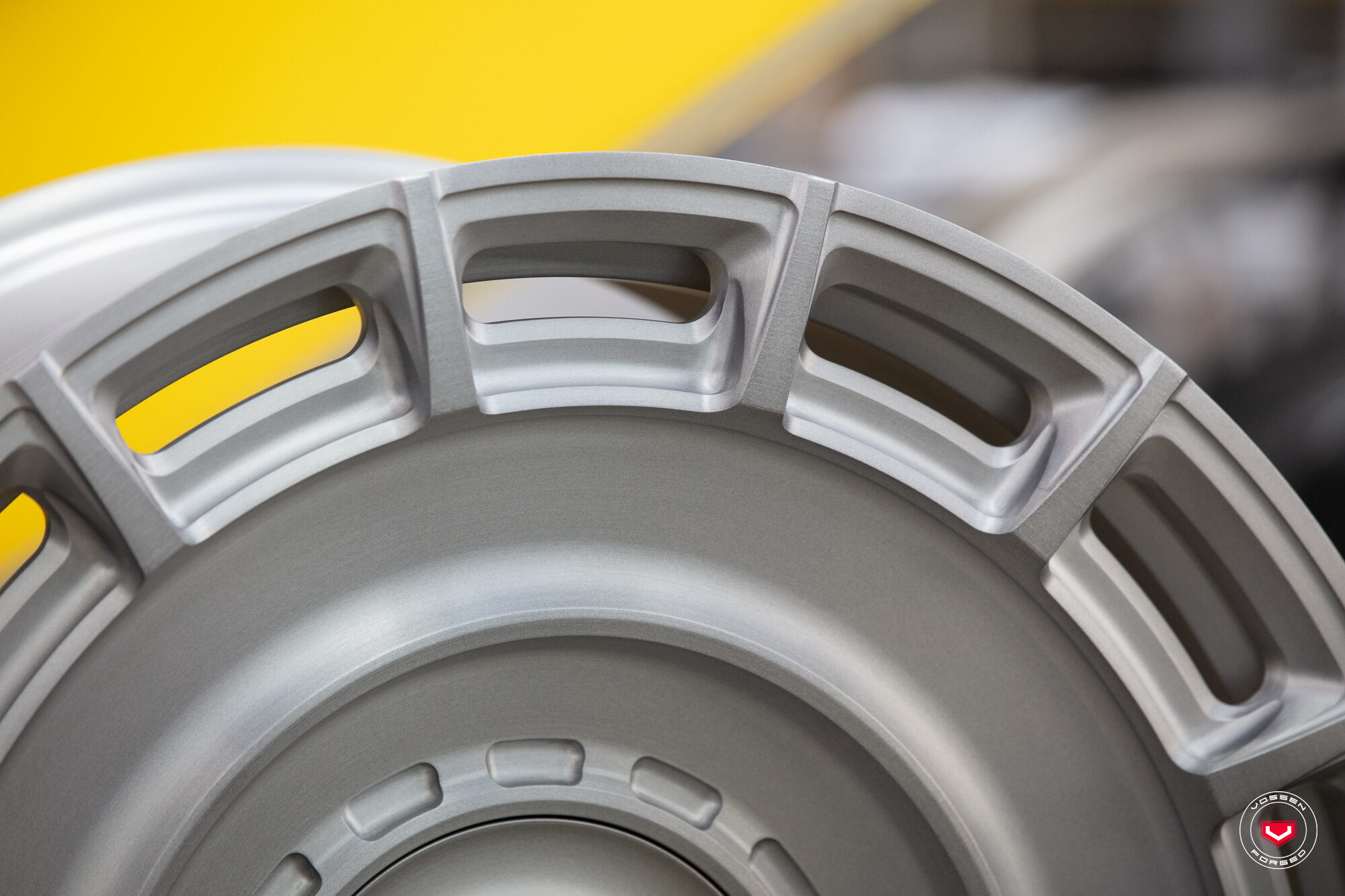 URBAN AUTOMOTIVE X VOSSEN SERIES: UV-7 - Vossen Wheels