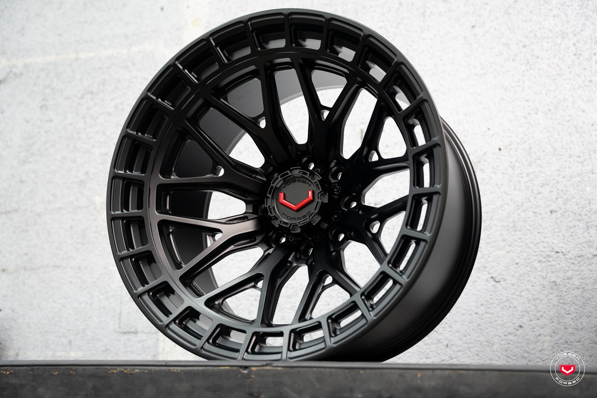 LCX SERIES: LCX-02 - Vossen Wheels
