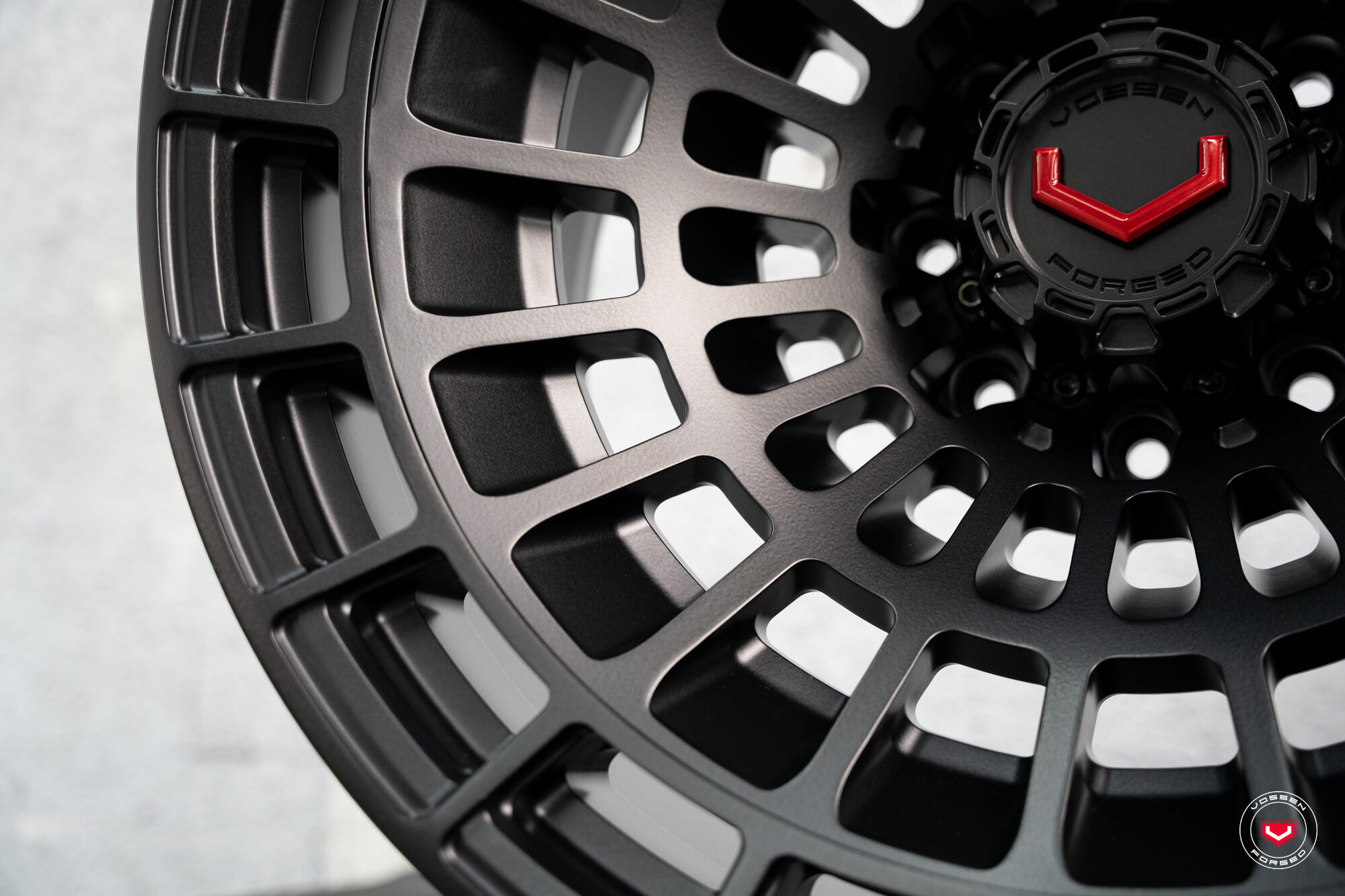 LCX SERIES: LCX-04 - Vossen Wheels
