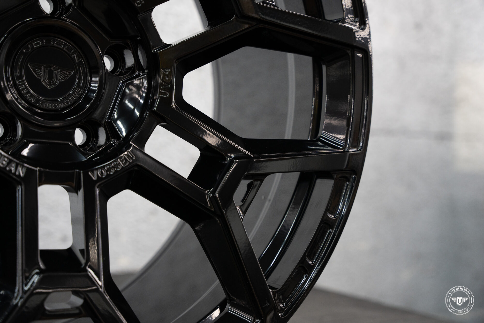 URBAN AUTOMOTIVE X VOSSEN SERIES: UV-4 - Vossen Wheels