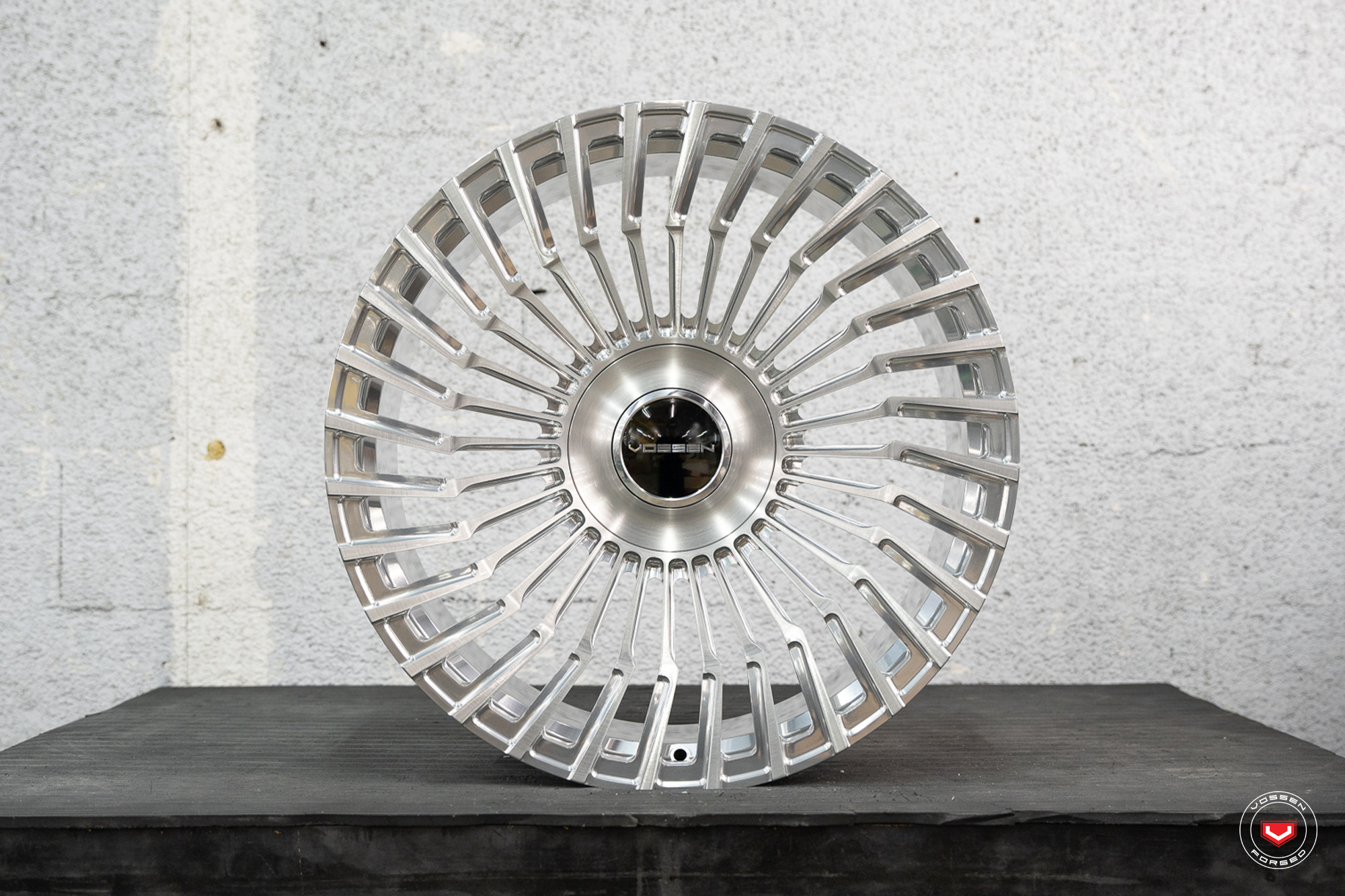 URBAN AUTOMOTIVE X VOSSEN SERIES: UV-5 - Vossen Wheels