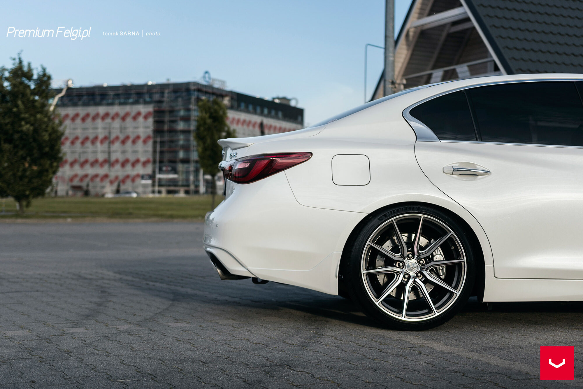 INFINITI Q50 S - HYBRID FORGED SERIES: HF-3 - Vossen Wheels