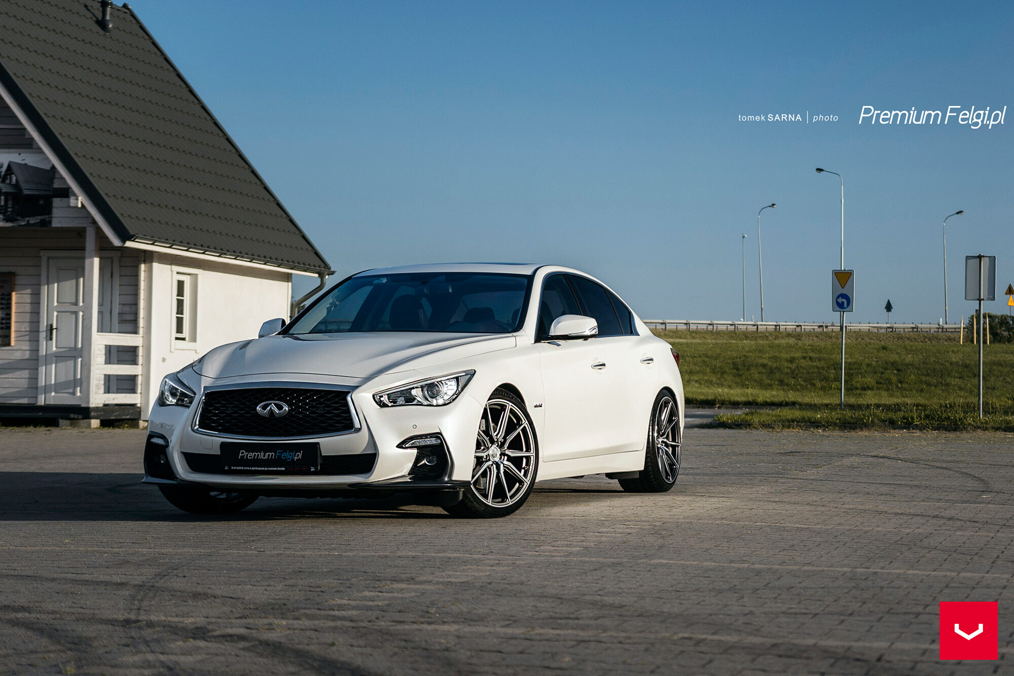 INFINITI Q50 S - HYBRID FORGED SERIES: HF-3 - Vossen Wheels