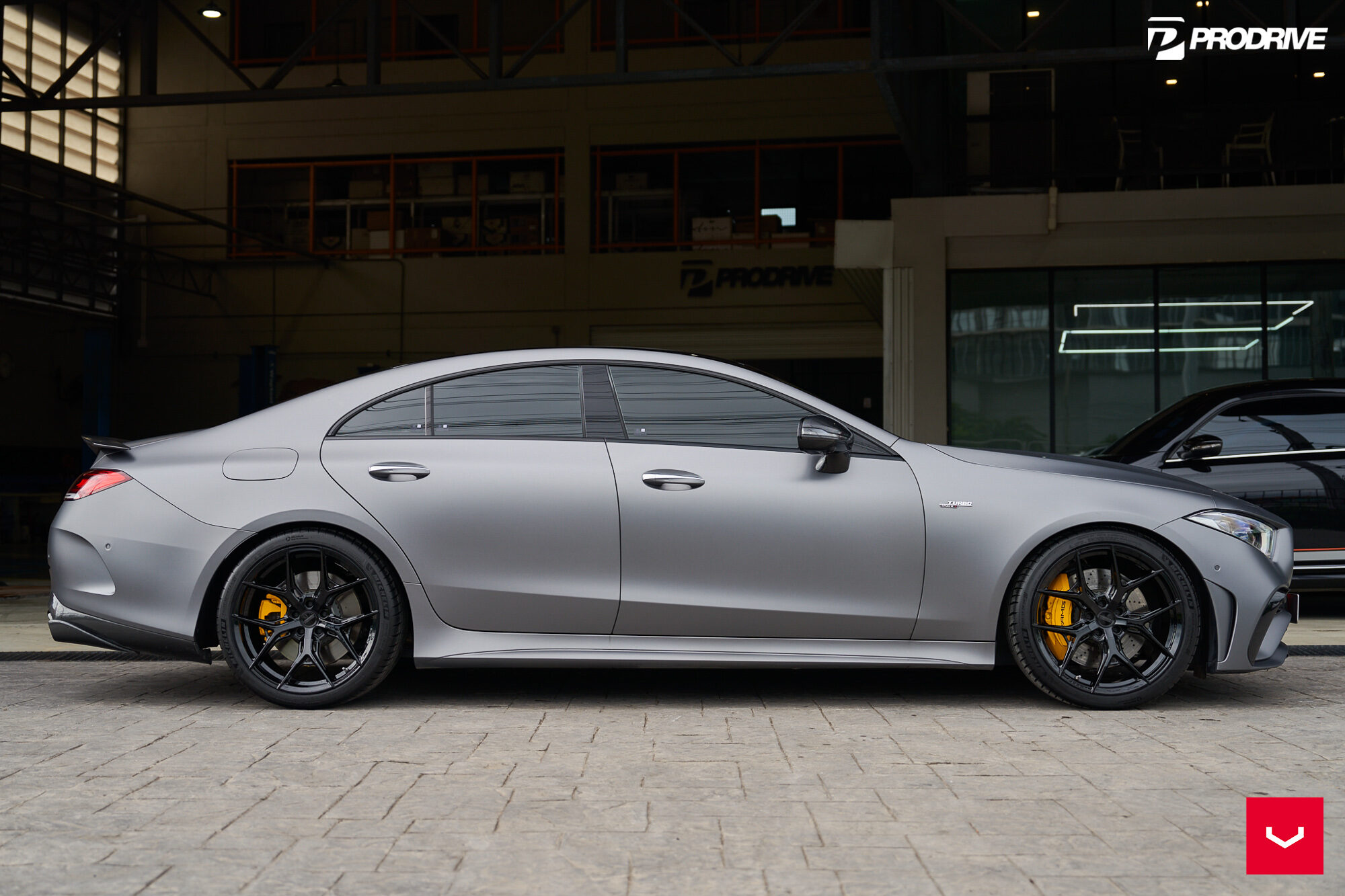 MERCEDES CLS 53 - HYBRID FORGED SERIES: HF-5 - Vossen Wheels