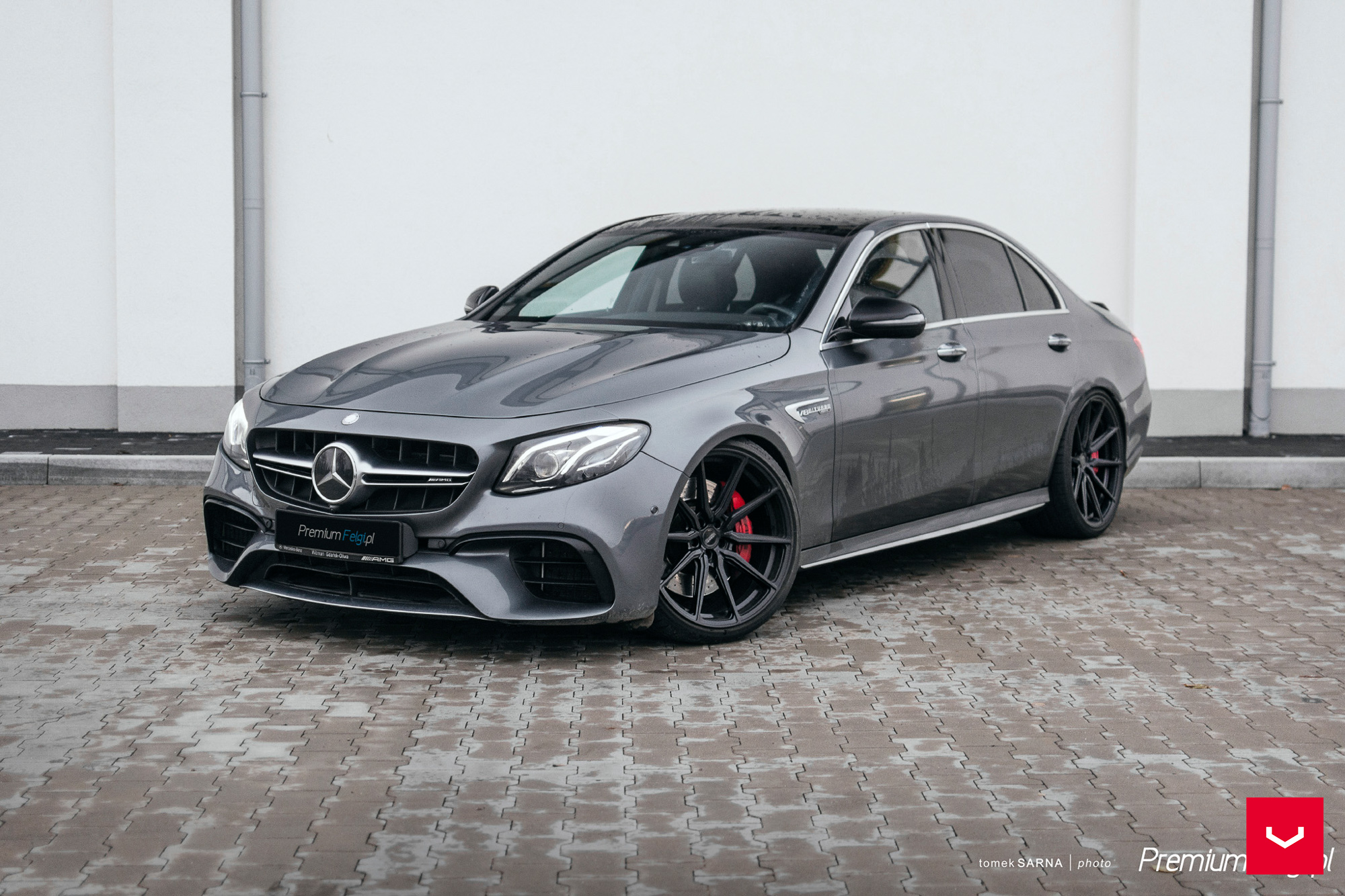 MERCEDES E63 S - HYBRID FORGED SERIES: HF-3 - Vossen Wheels