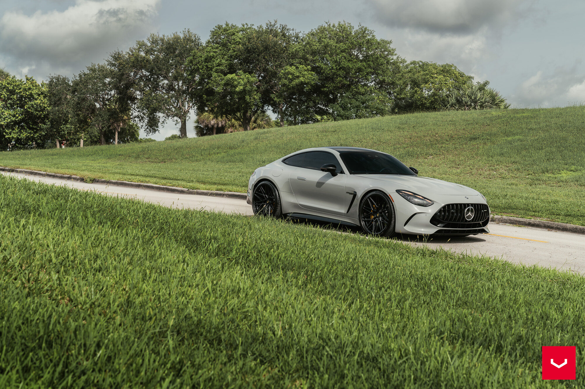 MERCEDES GT55 AMG - HYBRID FORGED SERIES: HF-7 - Vossen Wheels