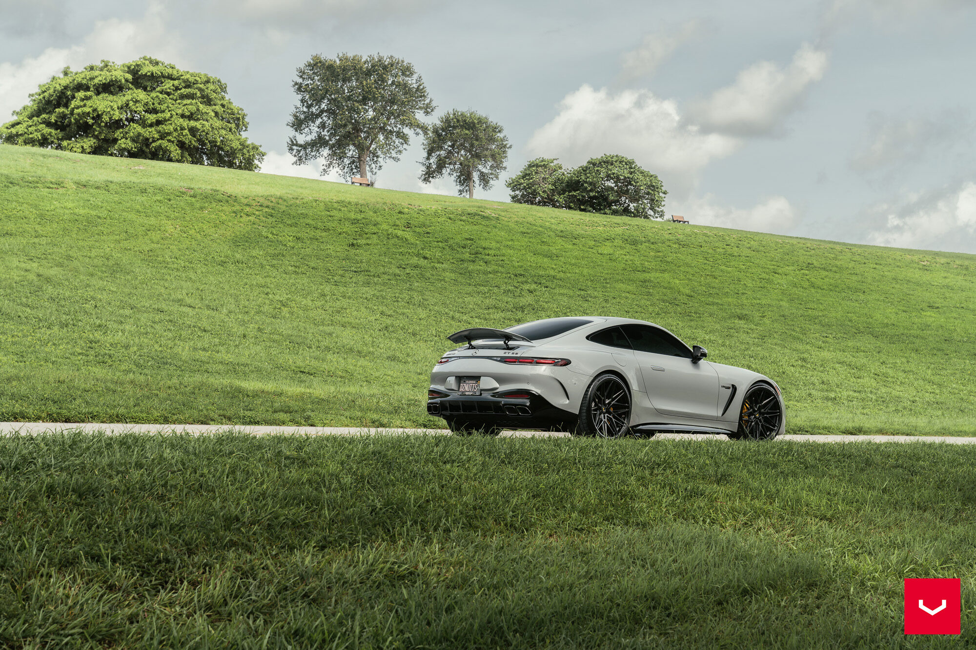 MERCEDES GT55 AMG - HYBRID FORGED SERIES: HF-7 - Vossen Wheels