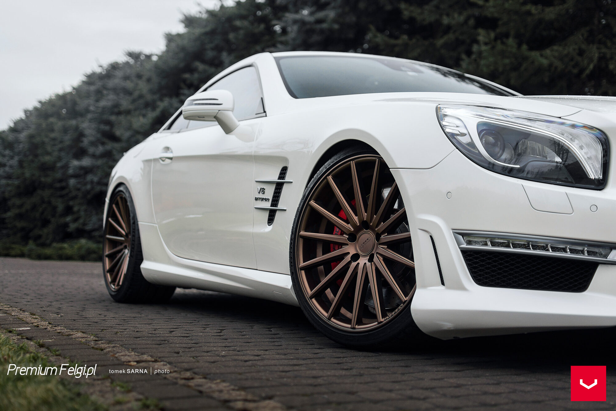MERCEDES SL63 AMG - HYBRID FORGED SERIES: VFS-2 - Vossen Wheels