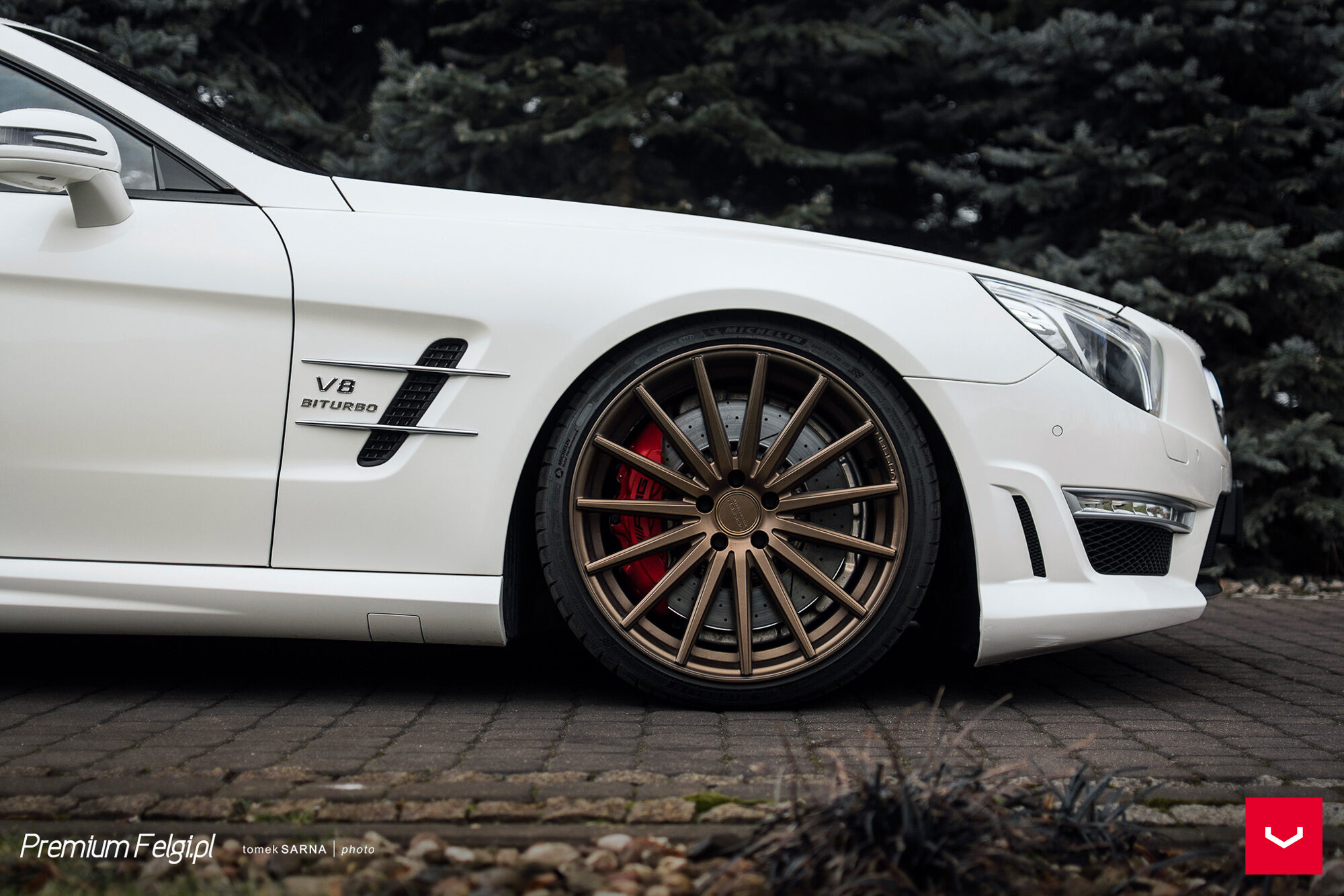 MERCEDES SL63 AMG - HYBRID FORGED SERIES: VFS-2 - Vossen Wheels
