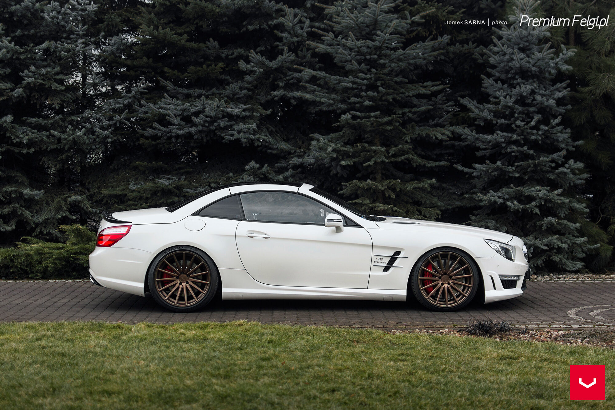 MERCEDES SL63 AMG - HYBRID FORGED SERIES: VFS-2 - Vossen Wheels