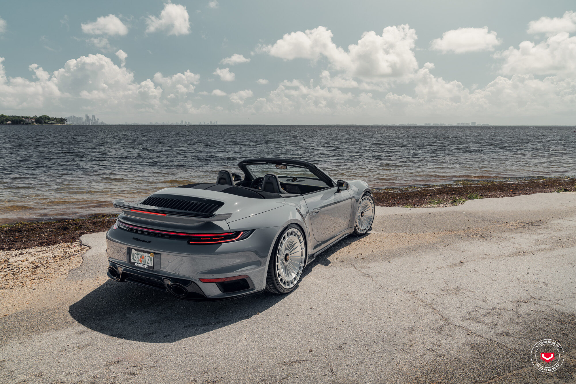 PORSCHE TURBO S - SERIES 21: S21-12 - Vossen Wheels