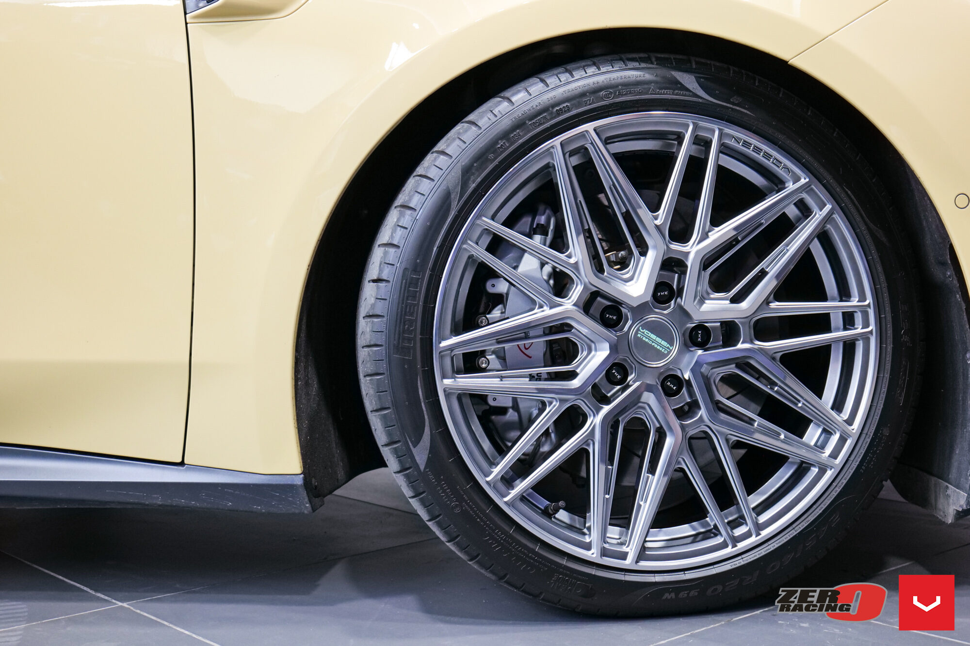 NIO ET5T - HYBRID FORGED SERIES: HF7-EV - Vossen Wheels