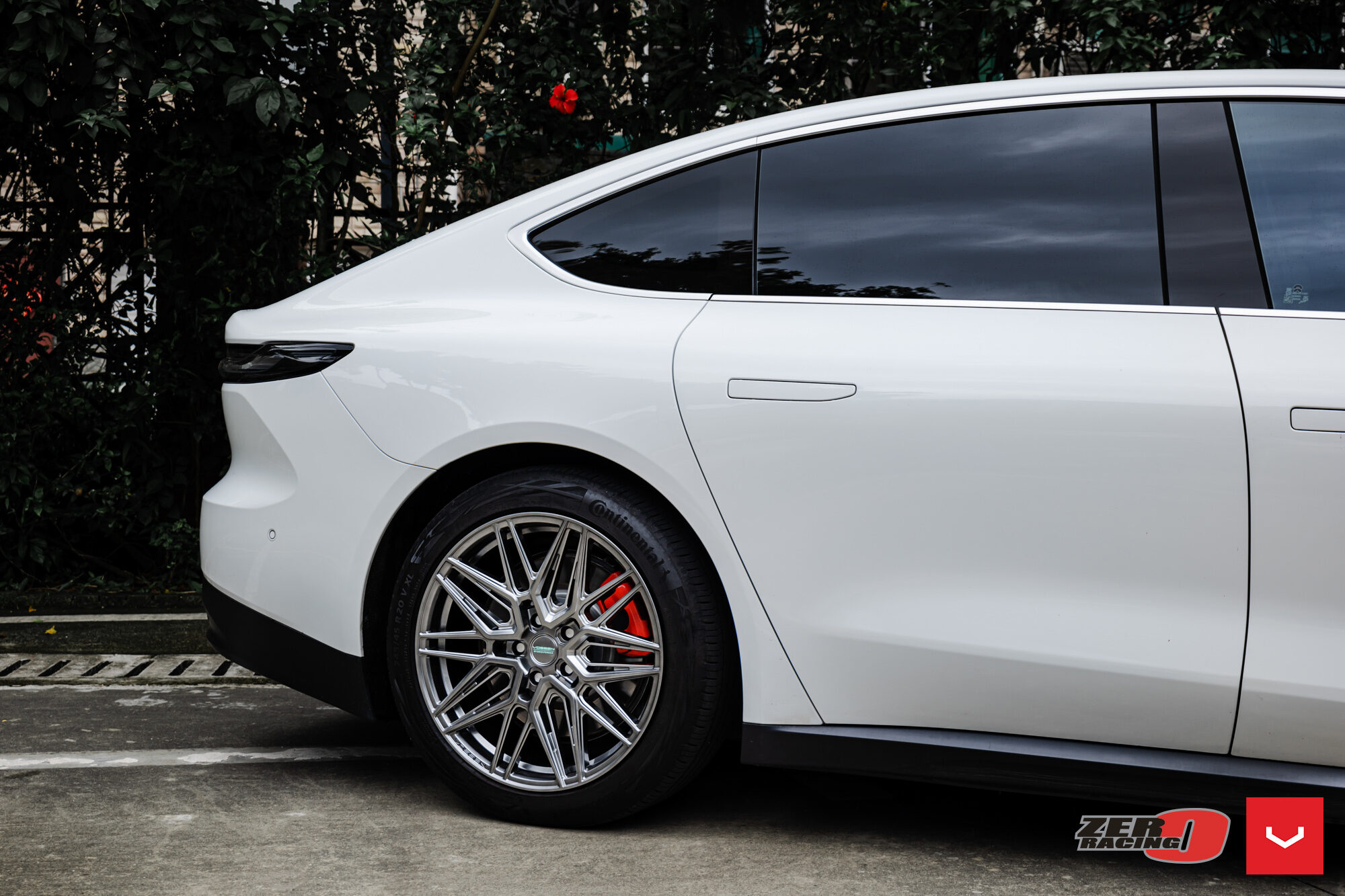 NIO ET7 - HYBRID FORGED SERIES: HF7-EV - Vossen Wheels