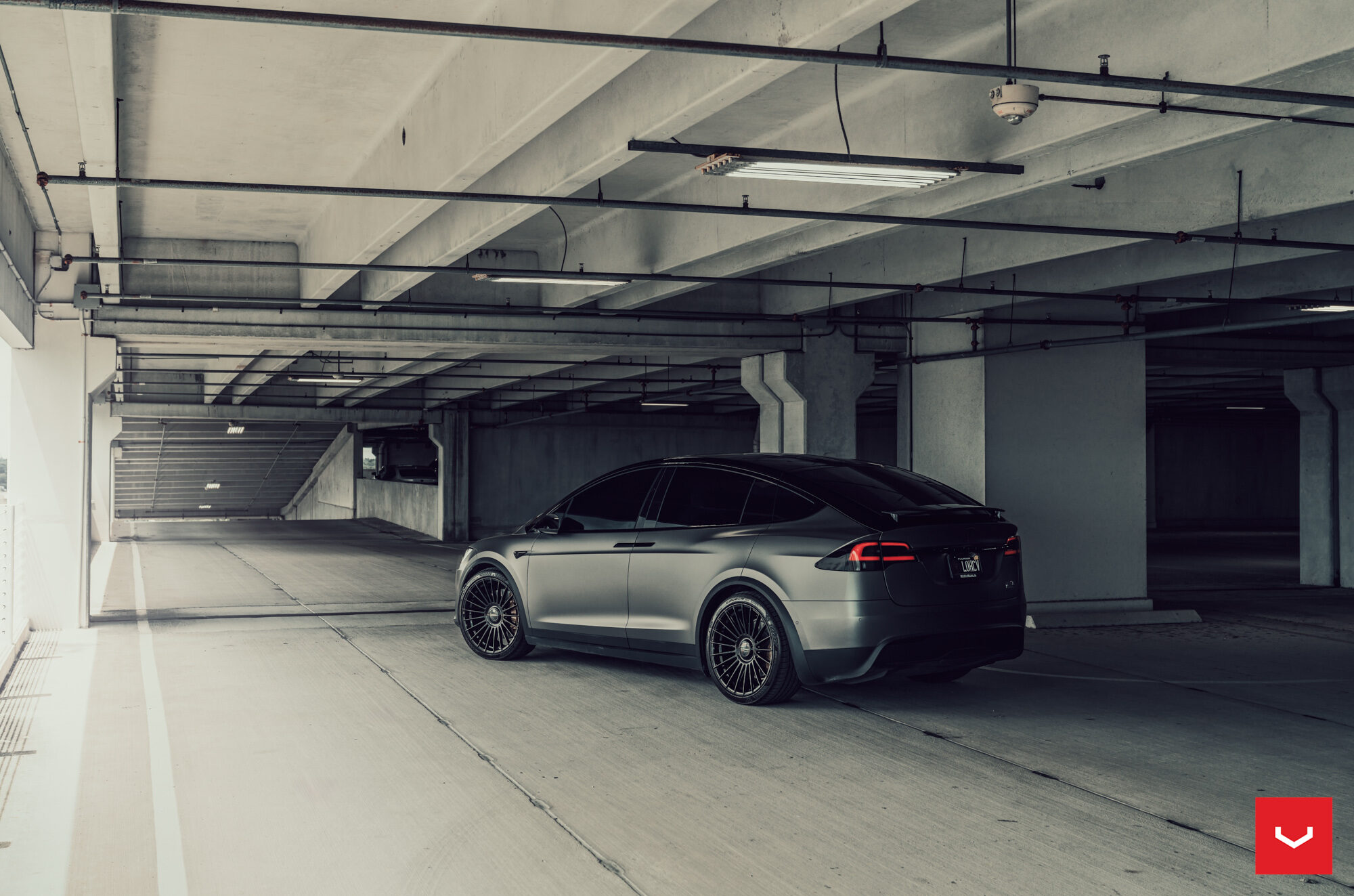 TESLA MODEL X - HYBRID FORGED SERIES: HF-8 - Vossen Wheels