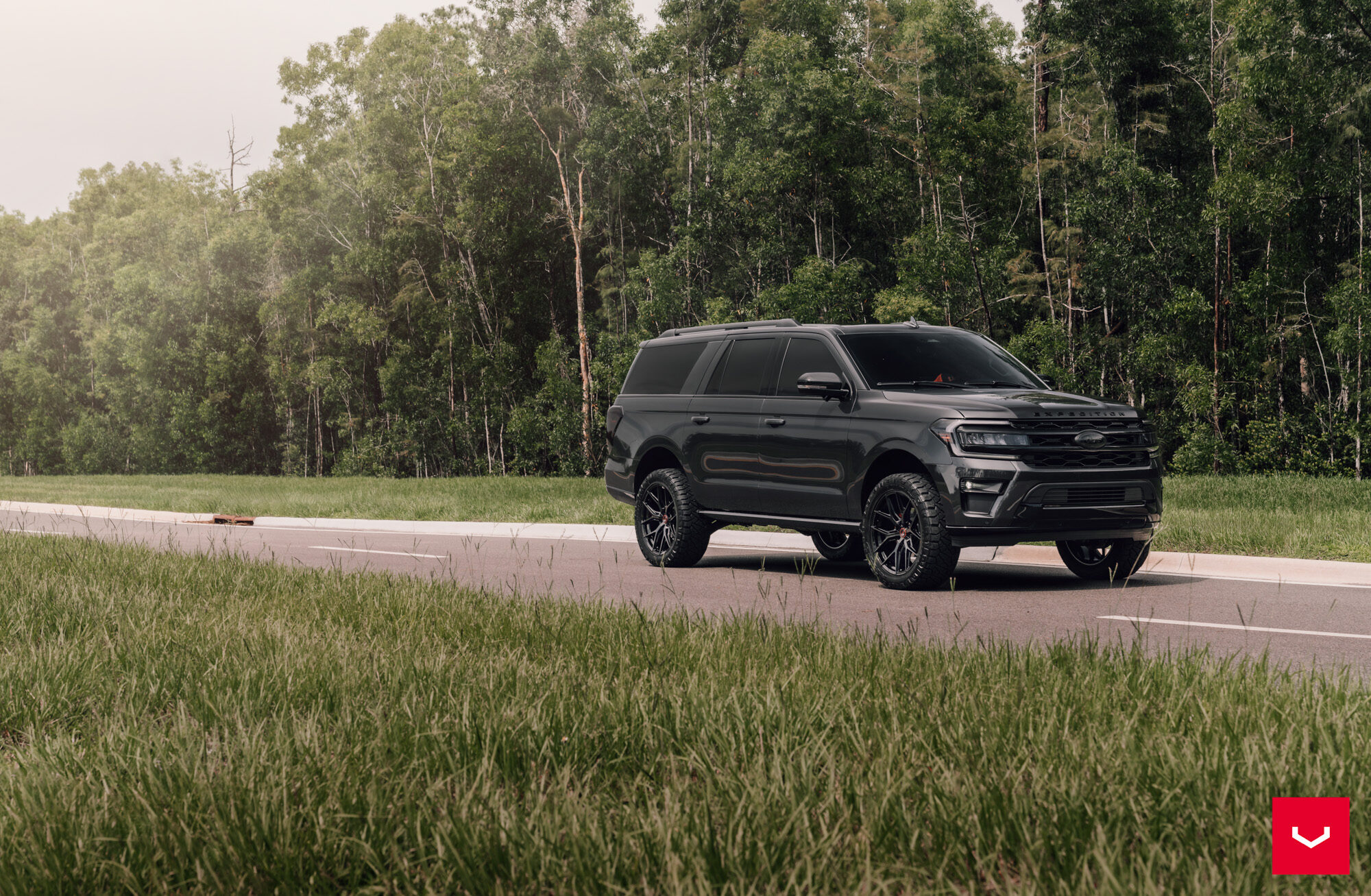 Ford Expedition - Hybrid Forged Series: HF6-4 - Vossen Wheels