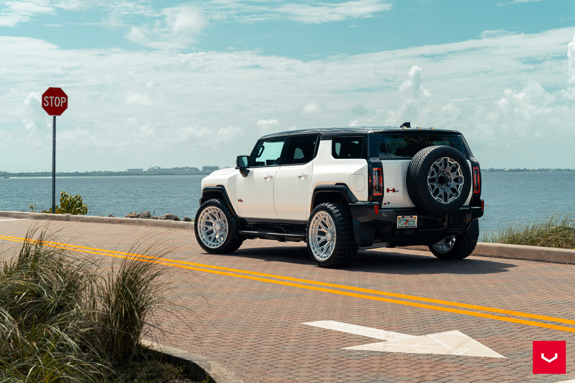 Hummer EV SUV - HFX Series - HFX-1 (8-Lug) - Vossen Wheels
