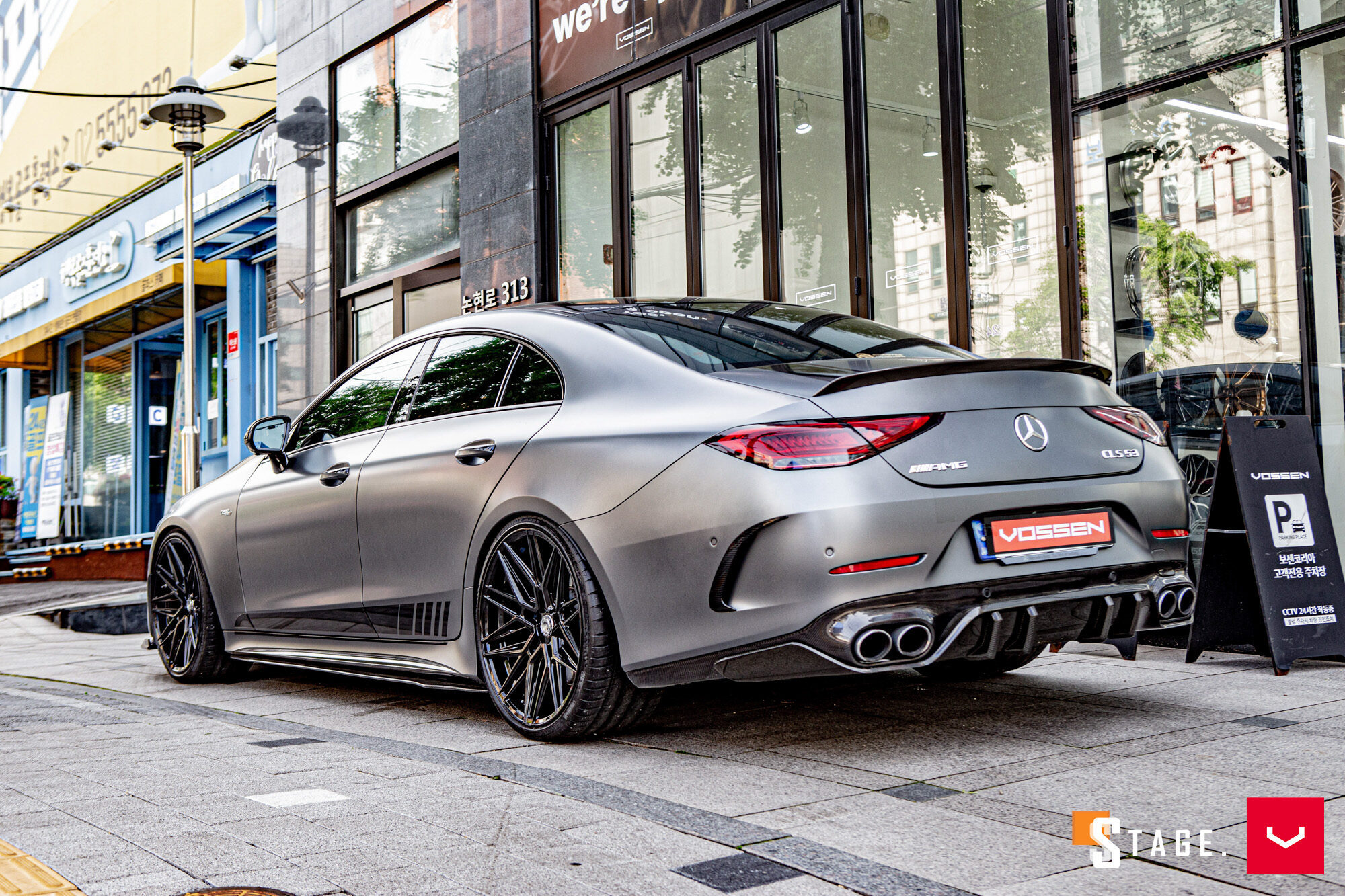 MERCEDES CLS53 - HYBRID FORGED SERIES: HF-7 - Vossen Wheels