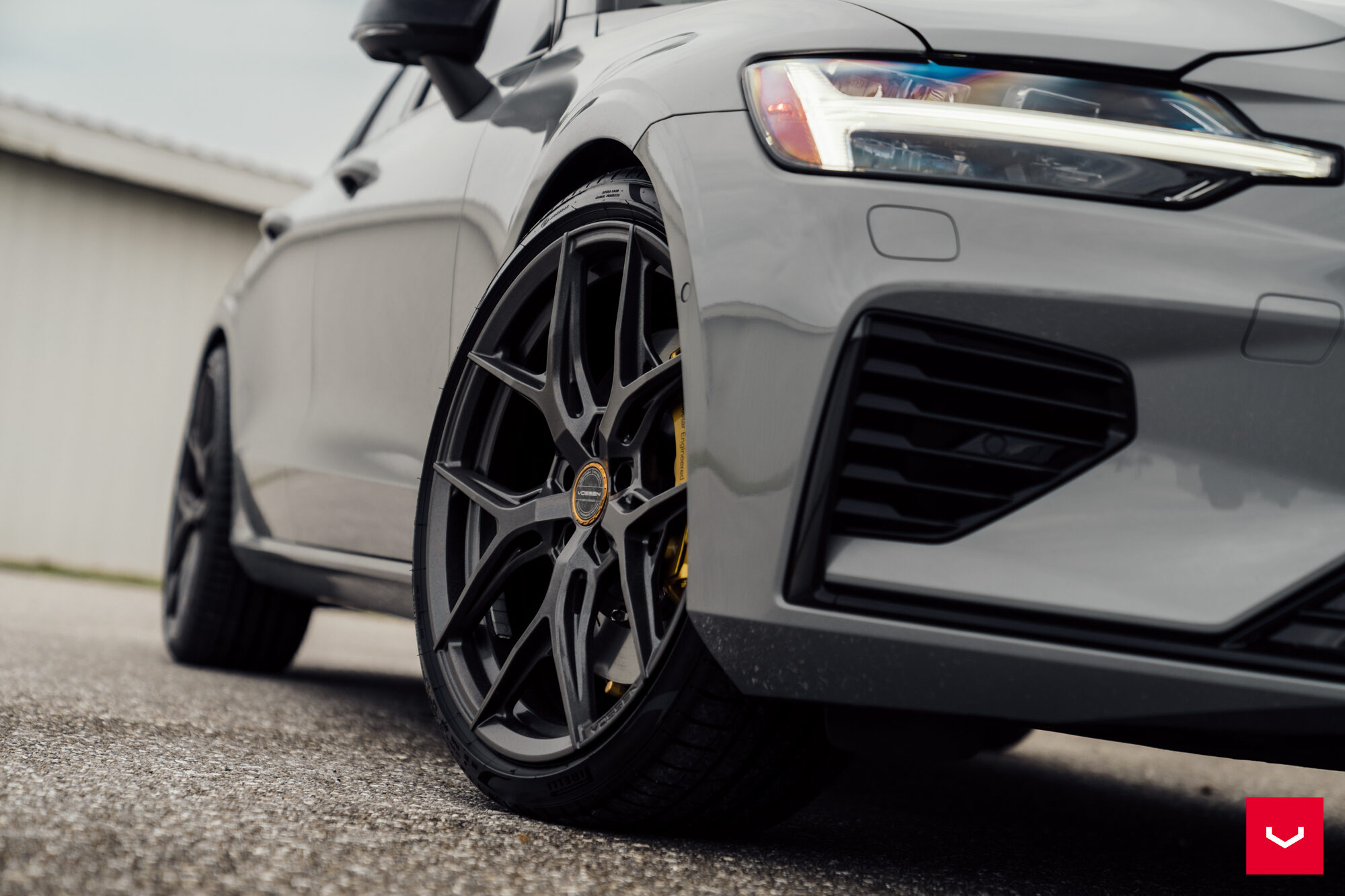 Volvo V60 - Hybrid Forged Series: HF-5 - Vossen Wheels