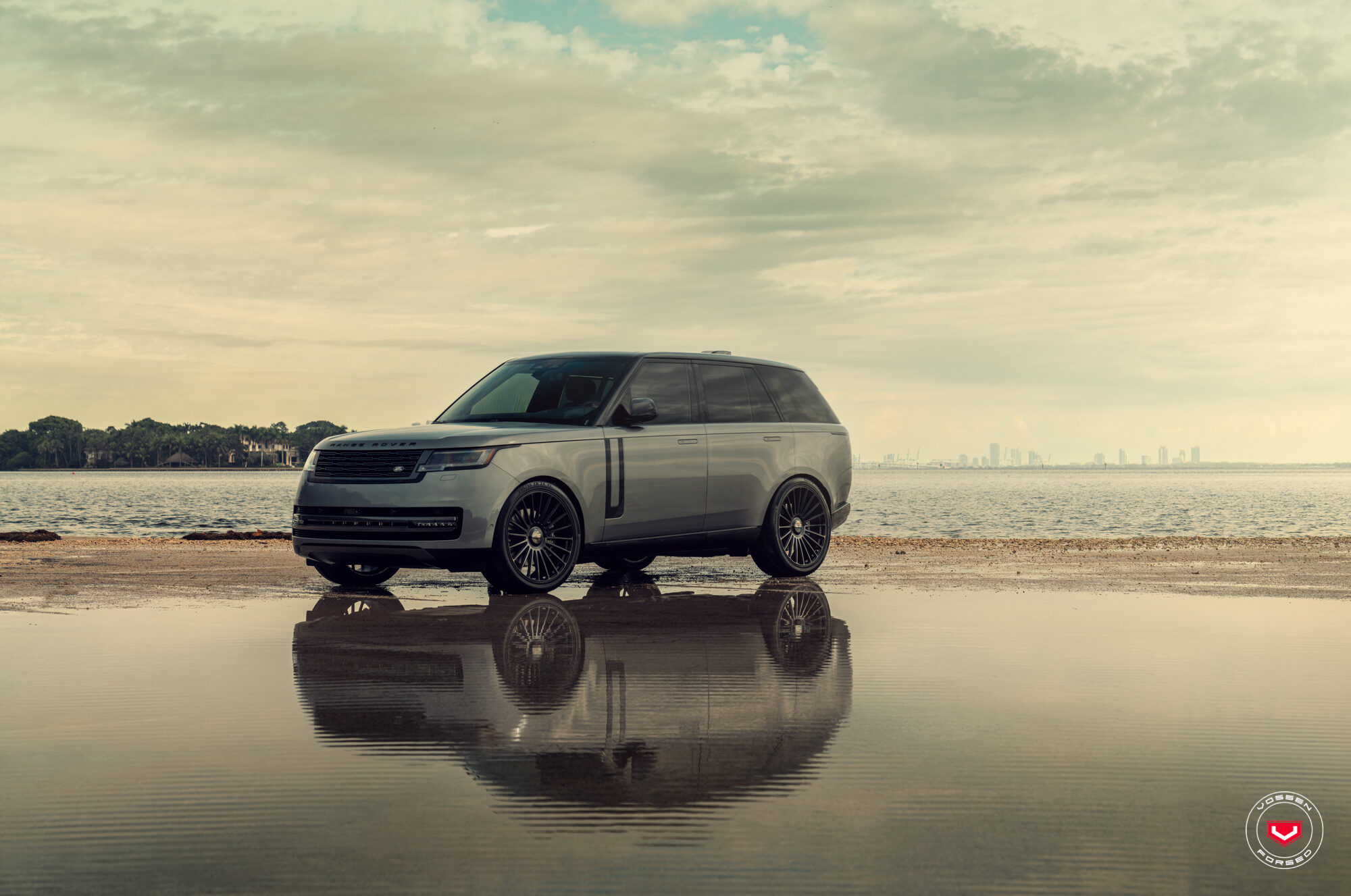 Land Rover Range Rover - GEN Series: GEN-04 - Vossen Wheels