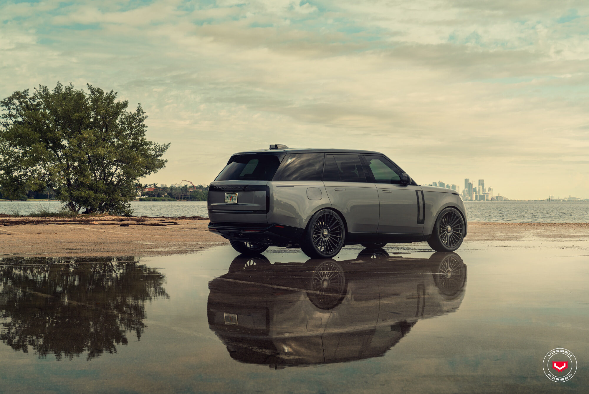Land Rover Range Rover - GEN Series: GEN-04 - Vossen Wheels