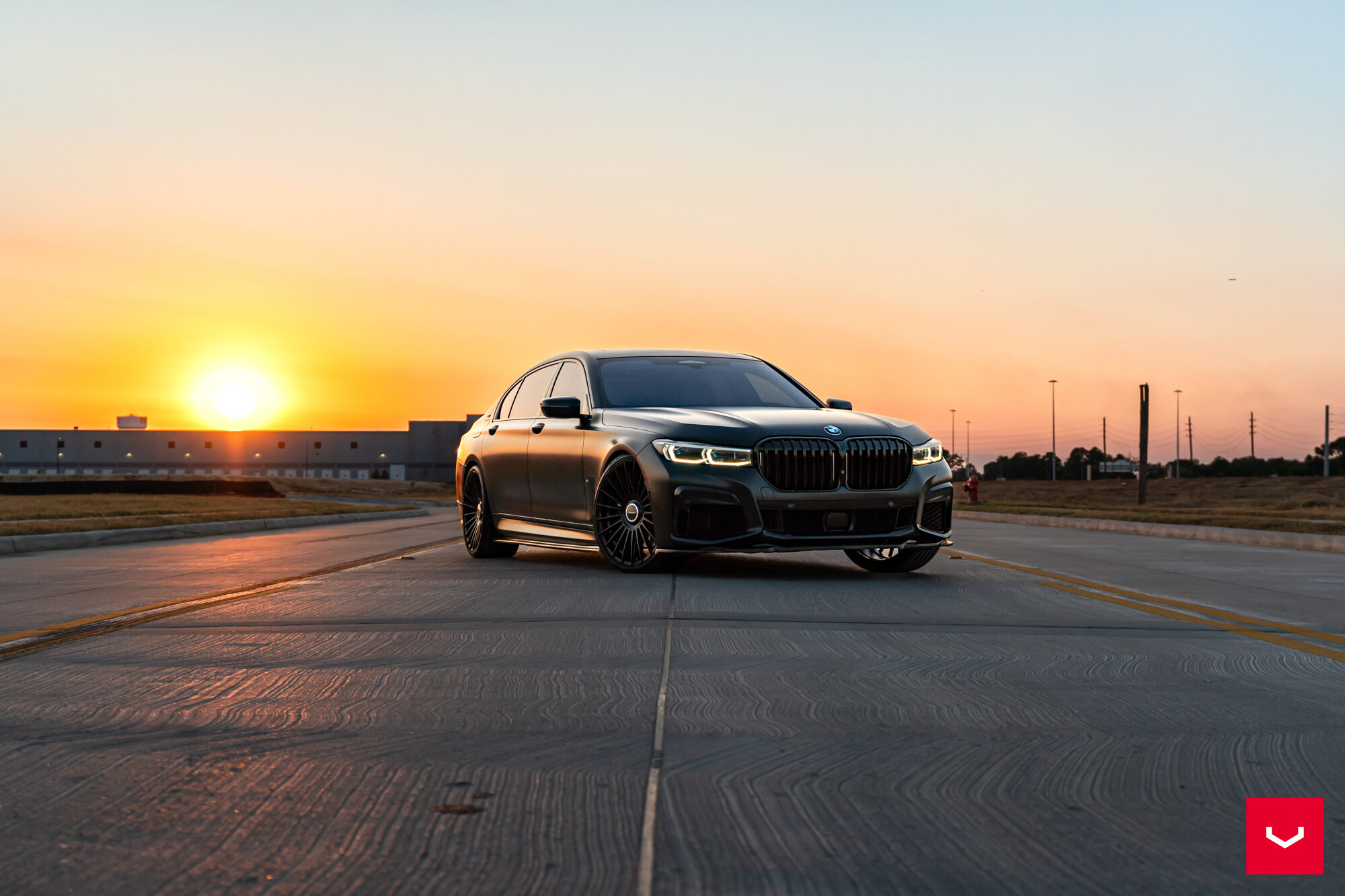 BMW 760Li - Hybrid Forged Series: HF-8 - Vossen Wheels