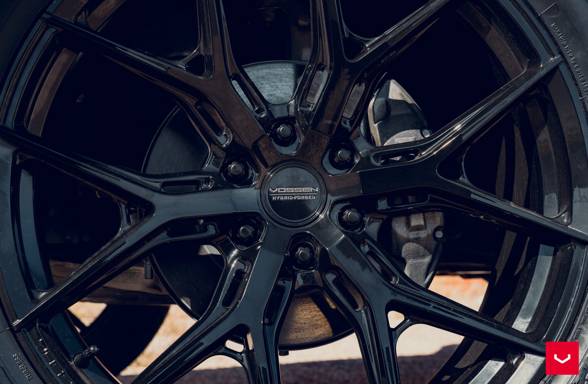 GMC Yukon AT4 - Hybrid Forged Series: HF6-4 - Vossen Wheels