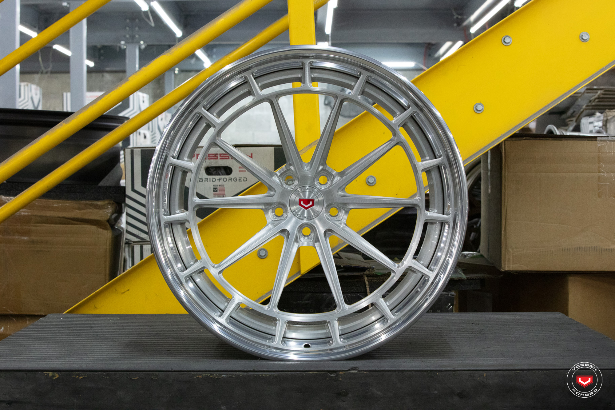 LC3 Series: LC3-04 (3-Piece) - Vossen Wheels