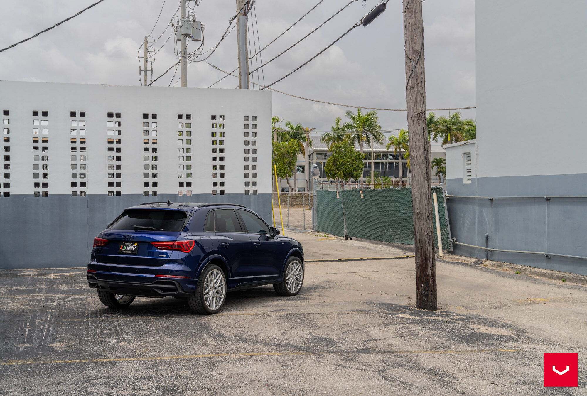 Audi Q3 - Hybrid Forged Series: HF-7 - Vossen Wheels