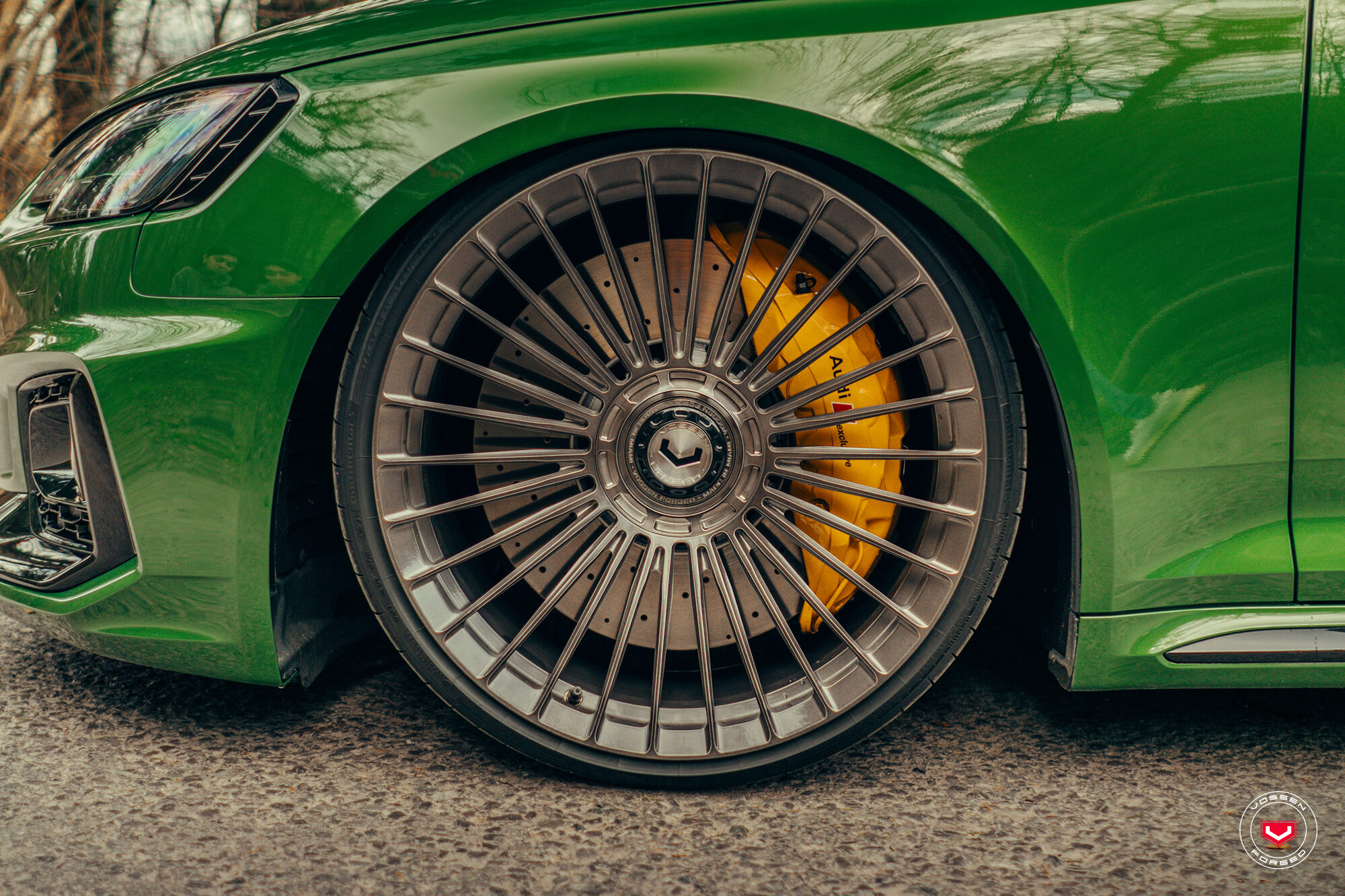 Audi RS4 - Series 17: S17-05 - Vossen Wheels