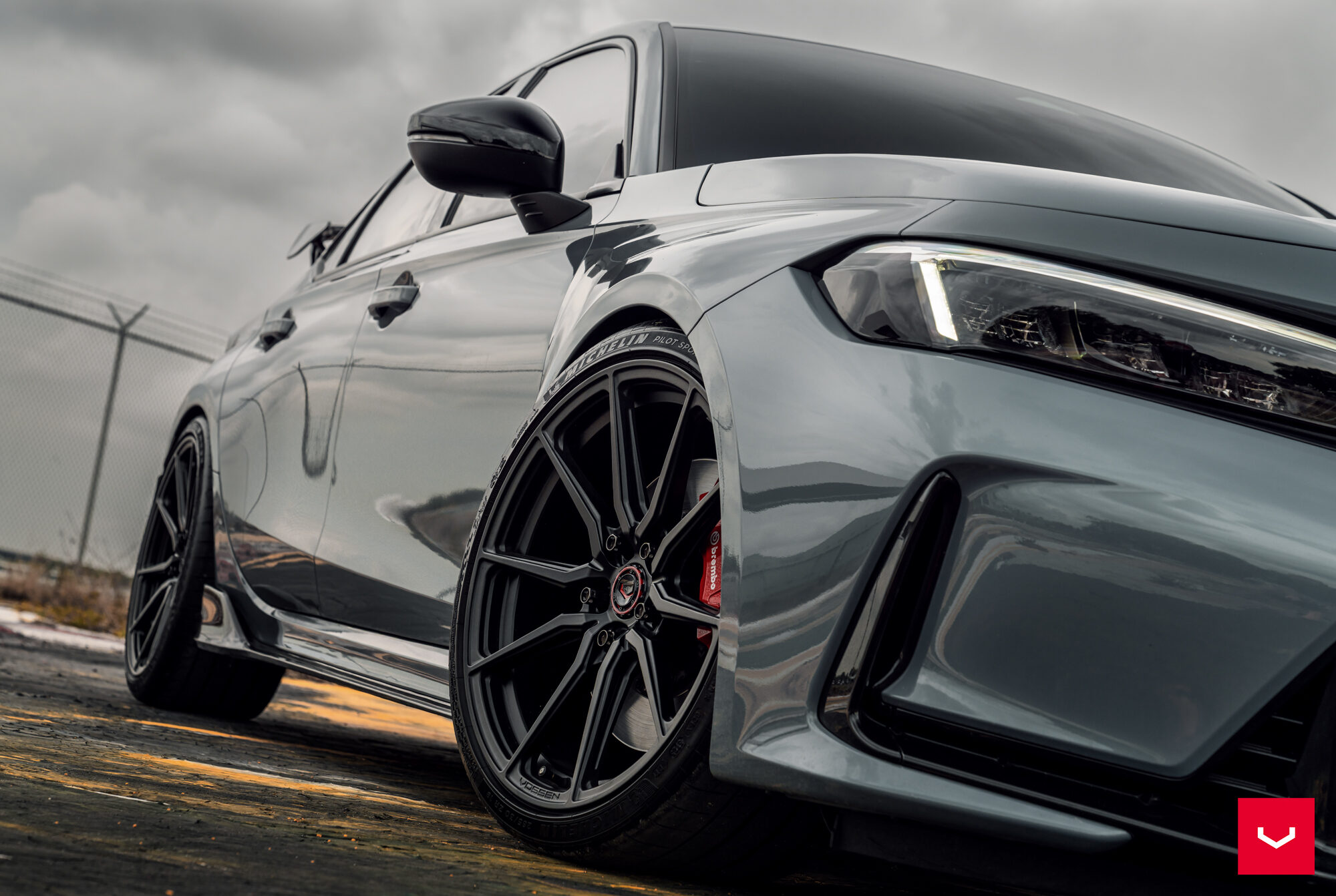 Honda Civic Type R - Hybrid Forged Series: HF-3 - Vossen Wheels