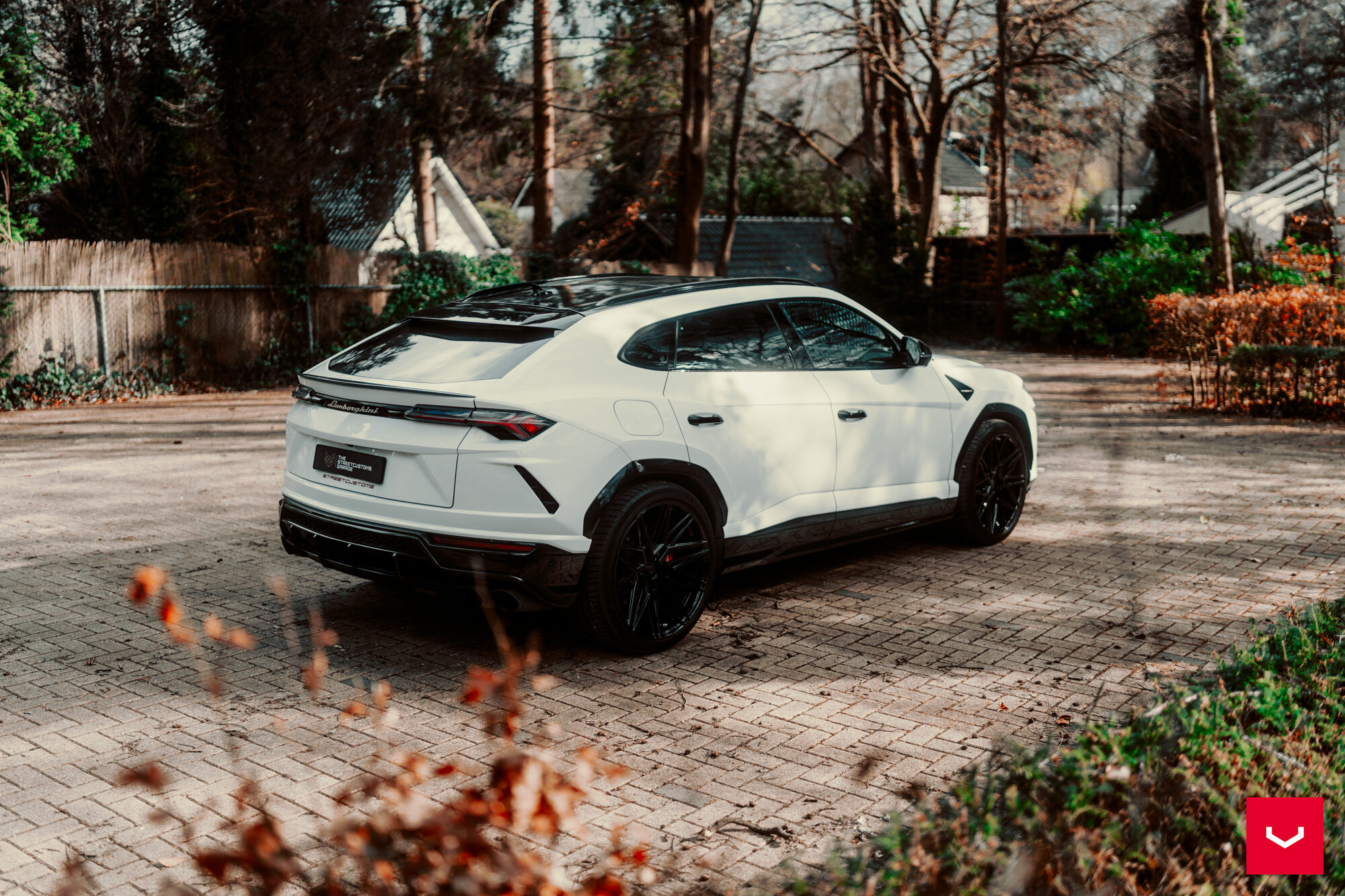Lamborghini Urus - Hybrid Forged Series: HF-7 - Vossen Wheels