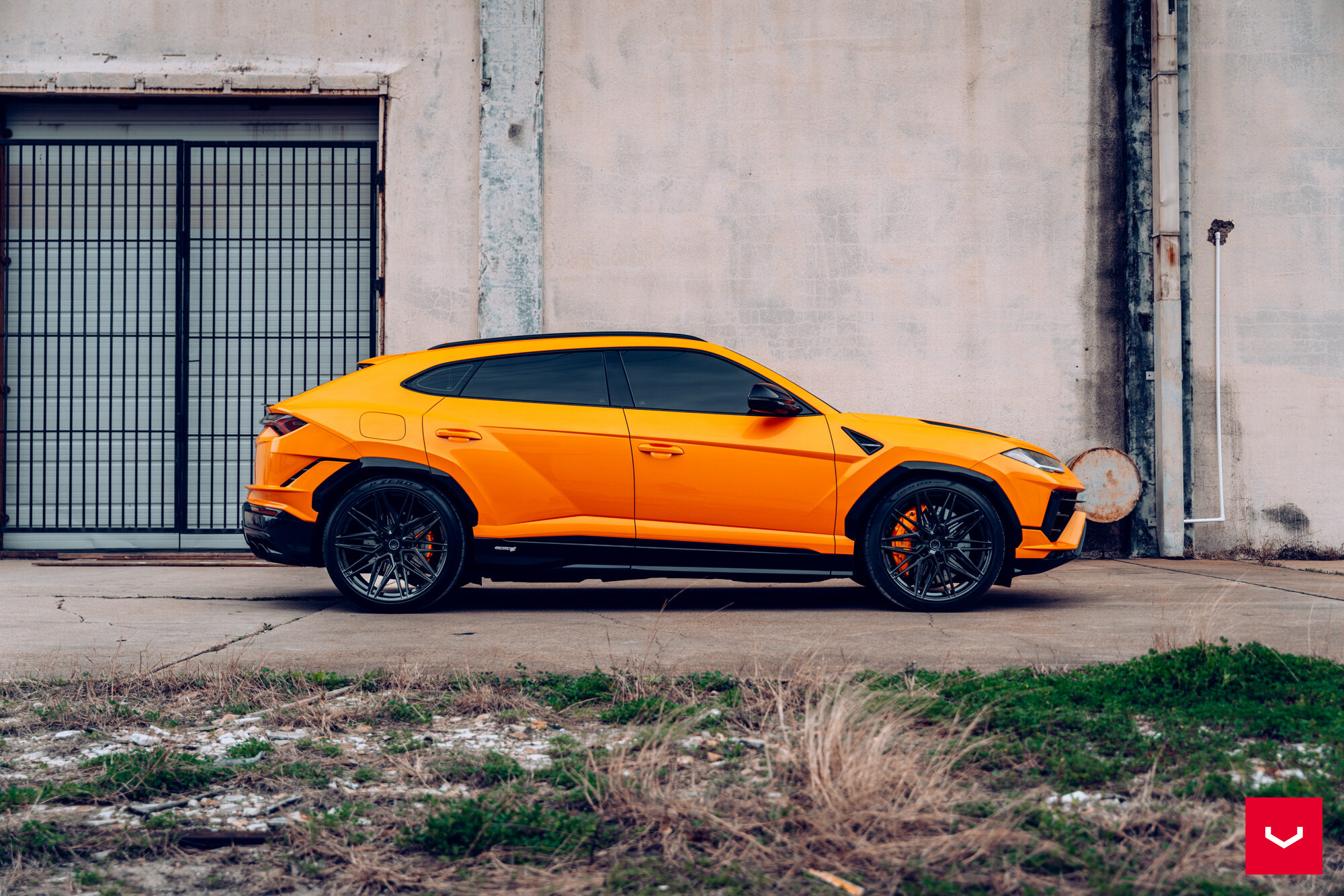 Lamborghini Urus - Hybrid Forged Series: HF-7 - Vossen Wheels