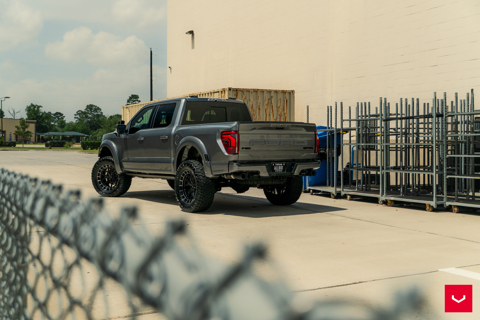 Ford F-150 Raptor R - HFX Series: HFX-1 (6-Lug) - Vossen Wheels