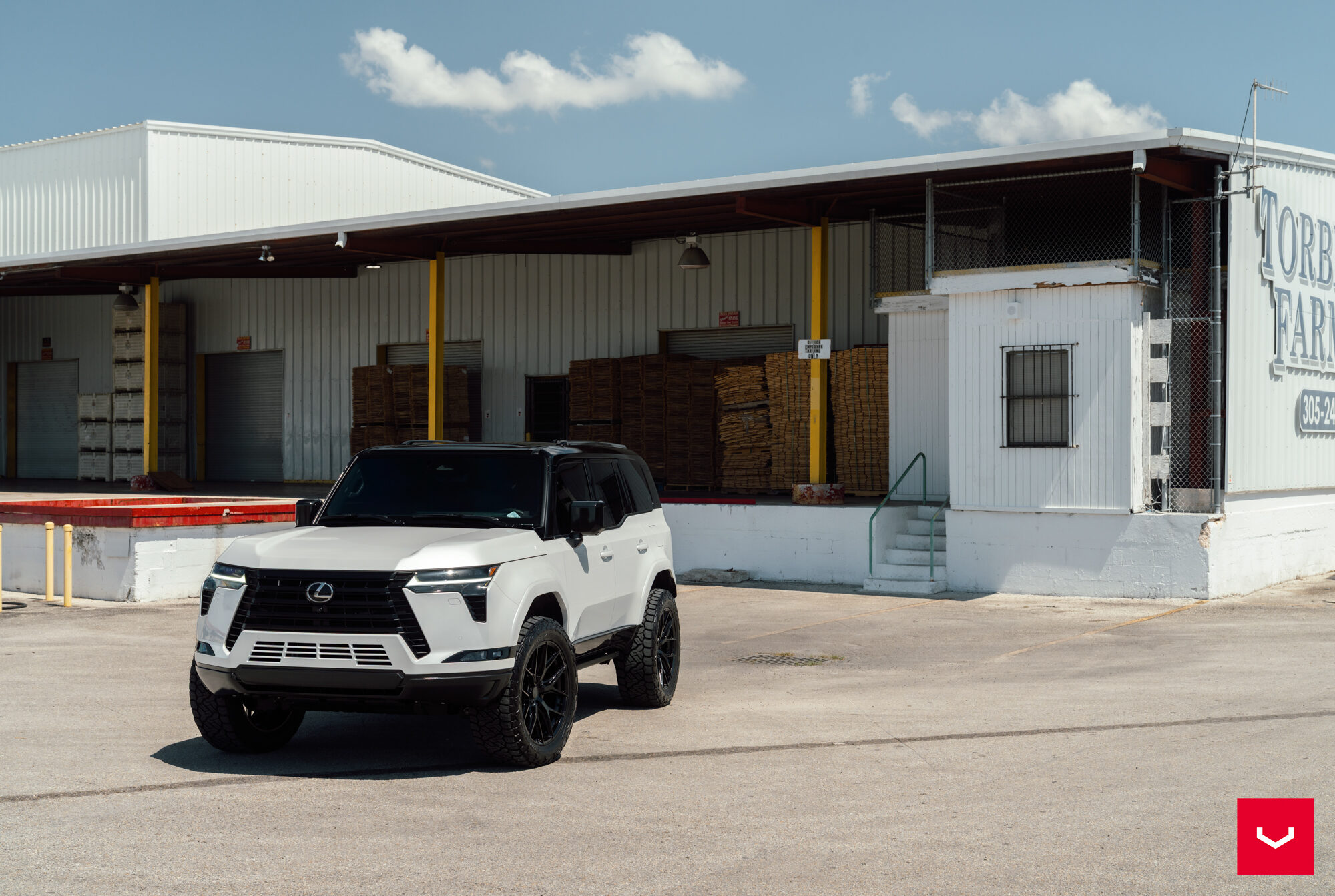 Lexus GX550 - Hybrid Forged Series: HF6-4 - Vossen Wheels