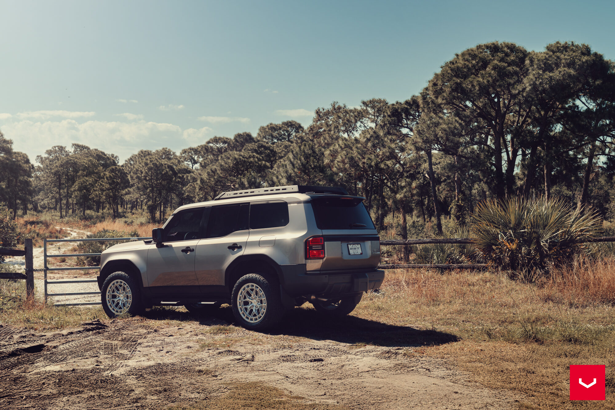 Toyota Land Cruiser - HFX Series: HFX-1 (6-Lug) - Vossen Wheels