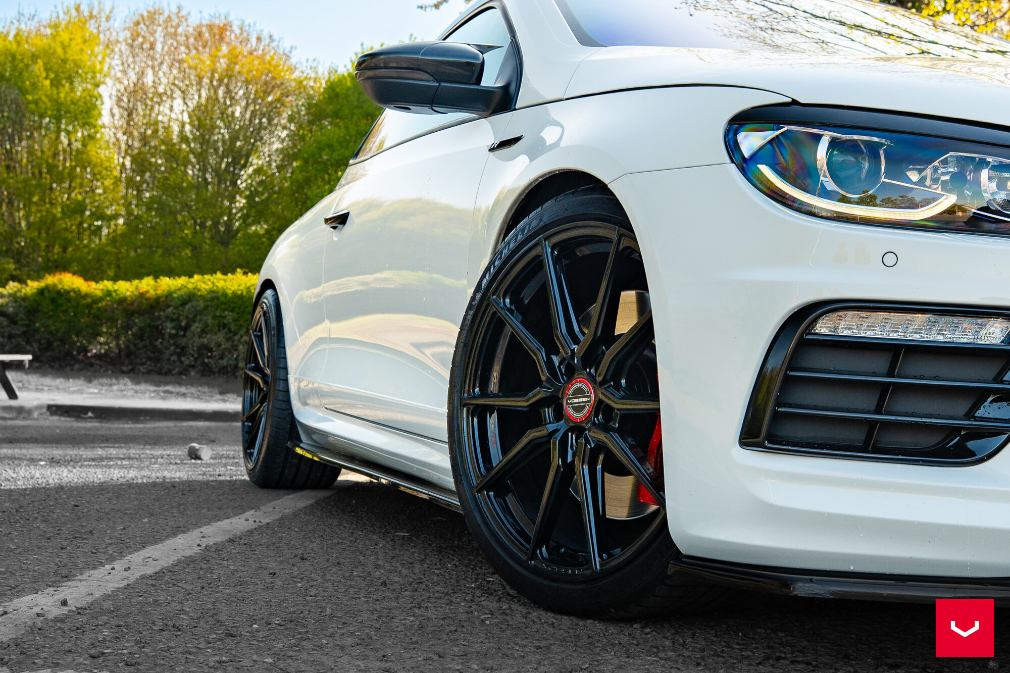 Volkswagen Scirocco R - Hybrid Forged Series: HF-3 - Vossen Wheels