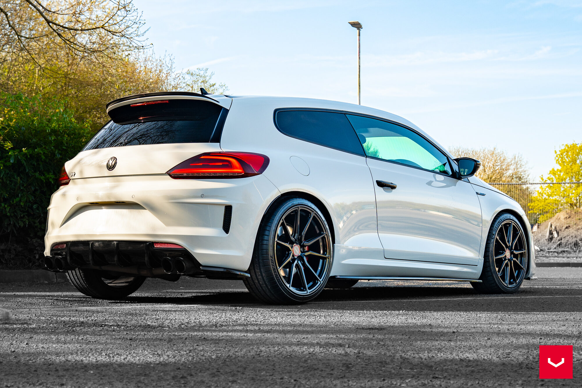 Volkswagen Scirocco R - Hybrid Forged Series: HF-3 - Vossen Wheels