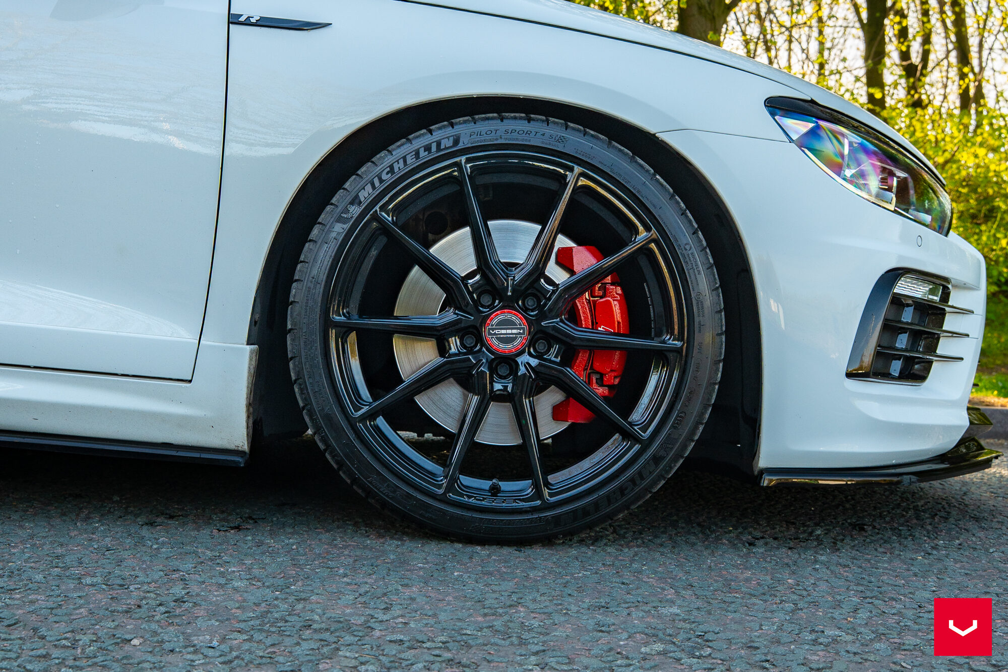 Volkswagen Scirocco R - Hybrid Forged Series: HF-3 - Vossen Wheels